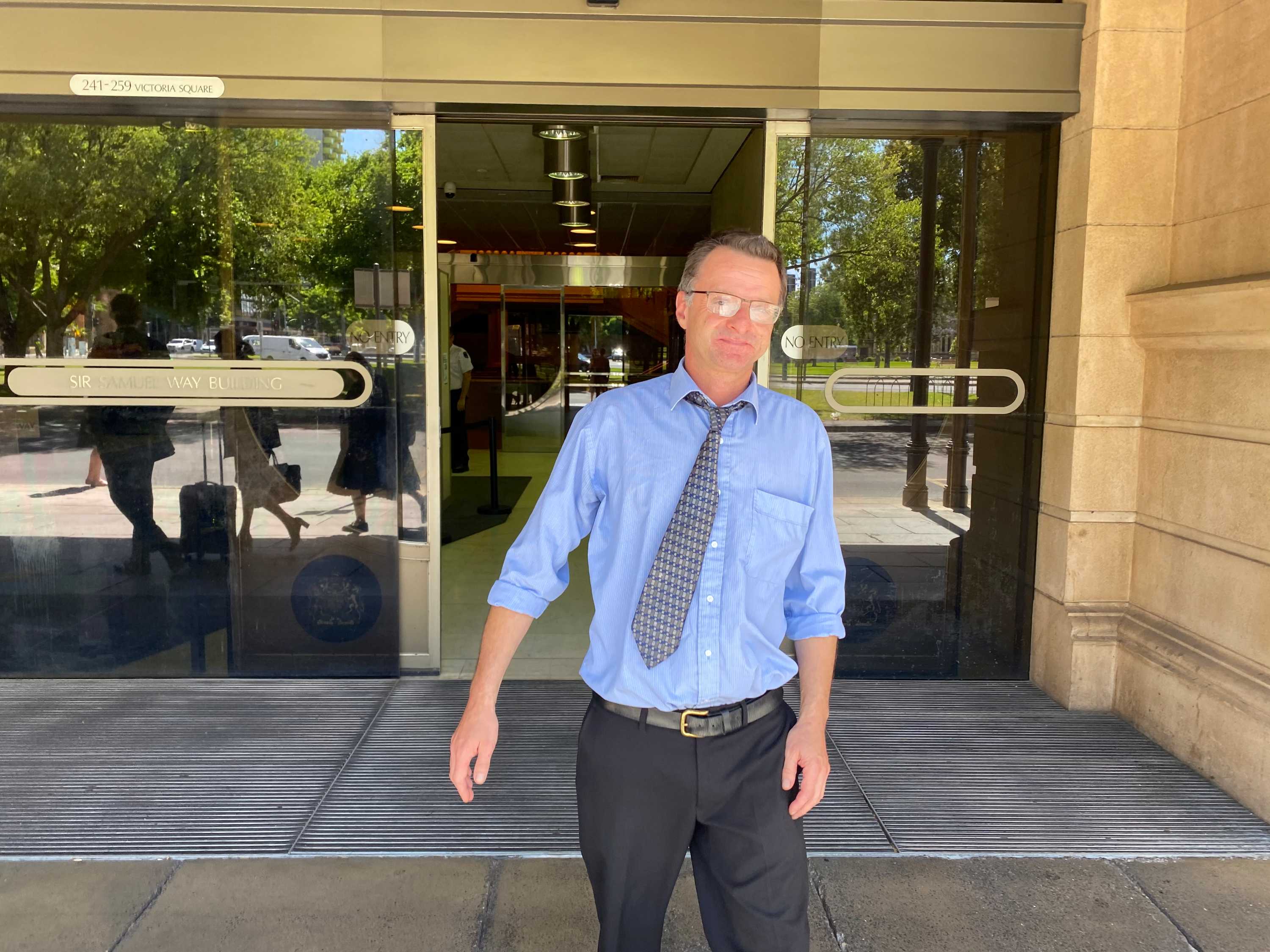 Former Australian Taxation Office worker pleads guilty to child sex ...