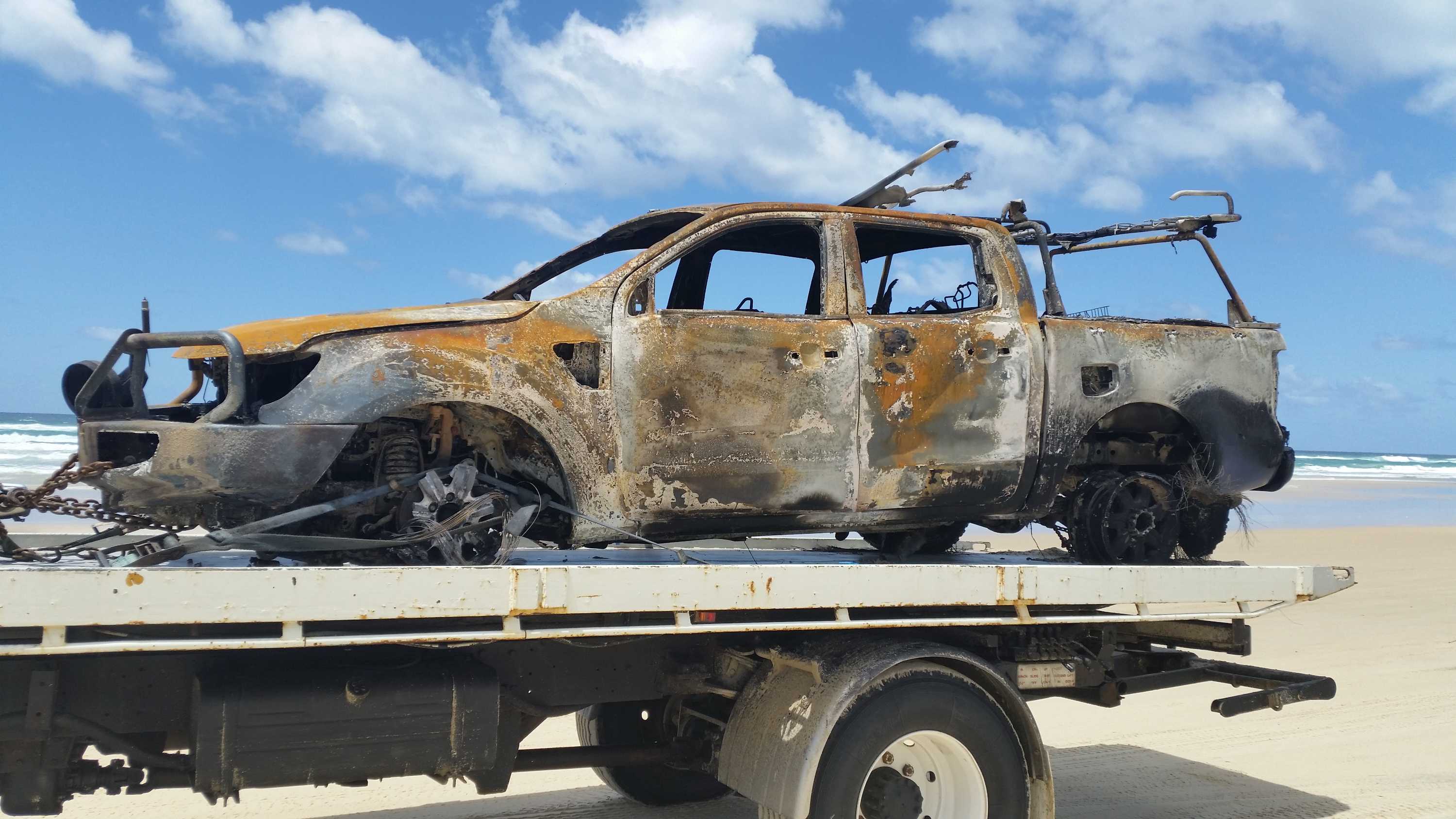 Sucked in: the beach that eats cars - ABC listen