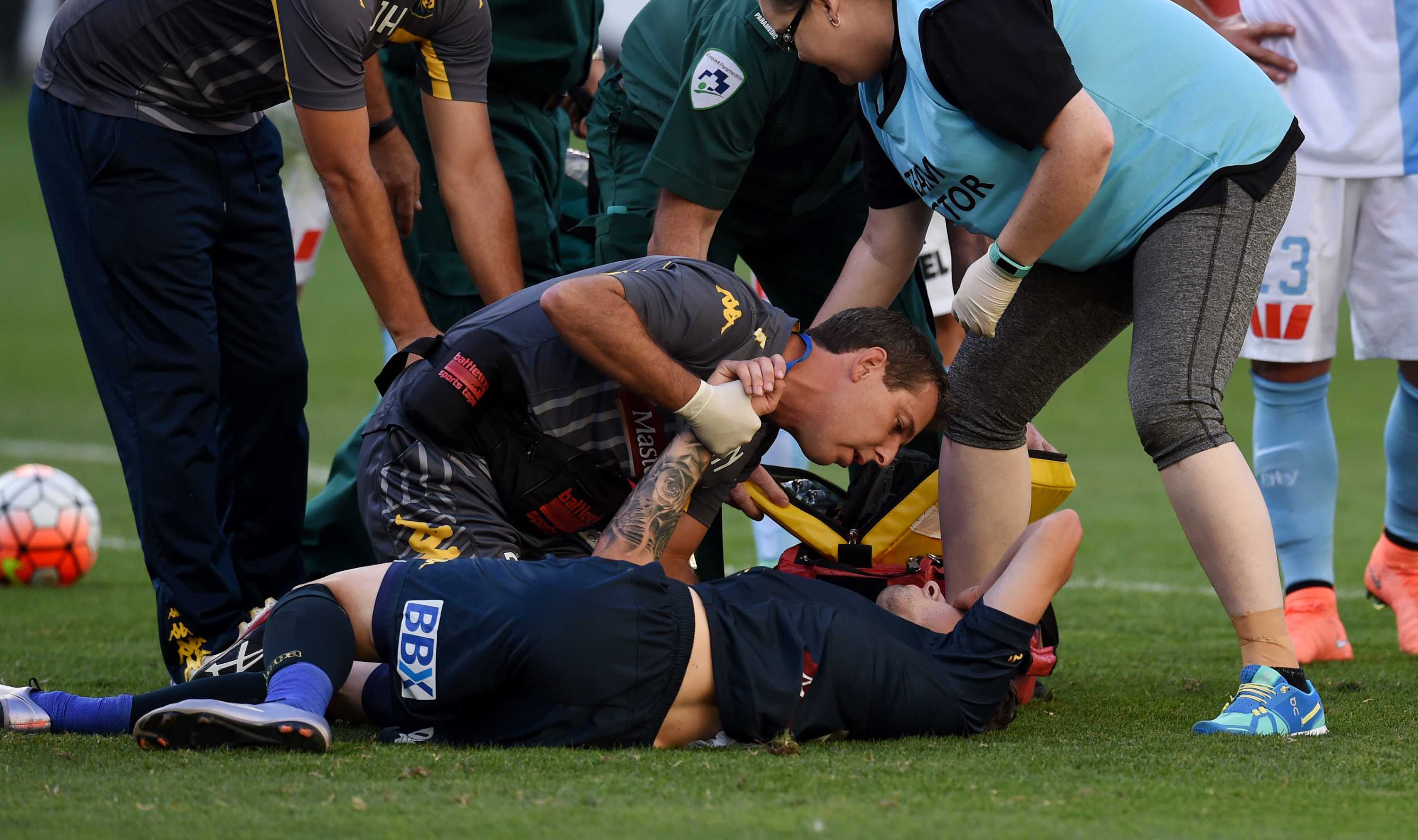 Central Coast Mariners defender Storm Roux suffers broken leg and ...