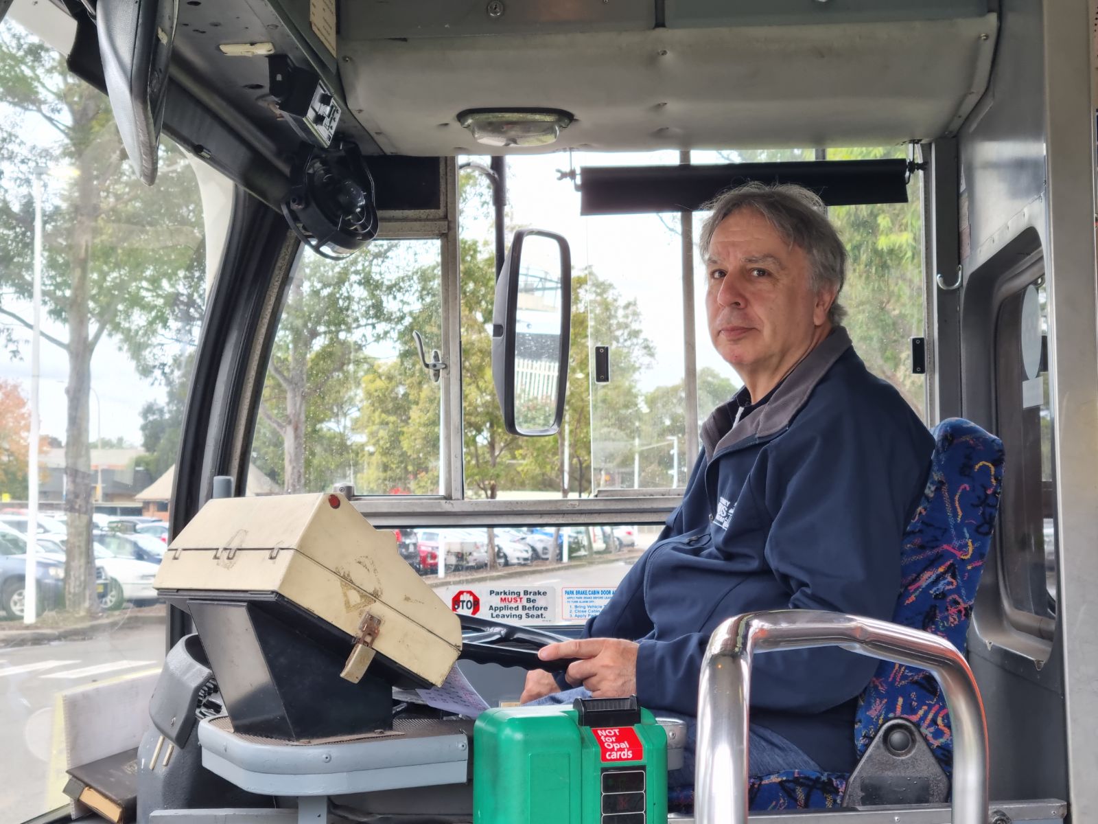 Historic restored 1948 Leyland double decker arrives at Sydney Bus ...