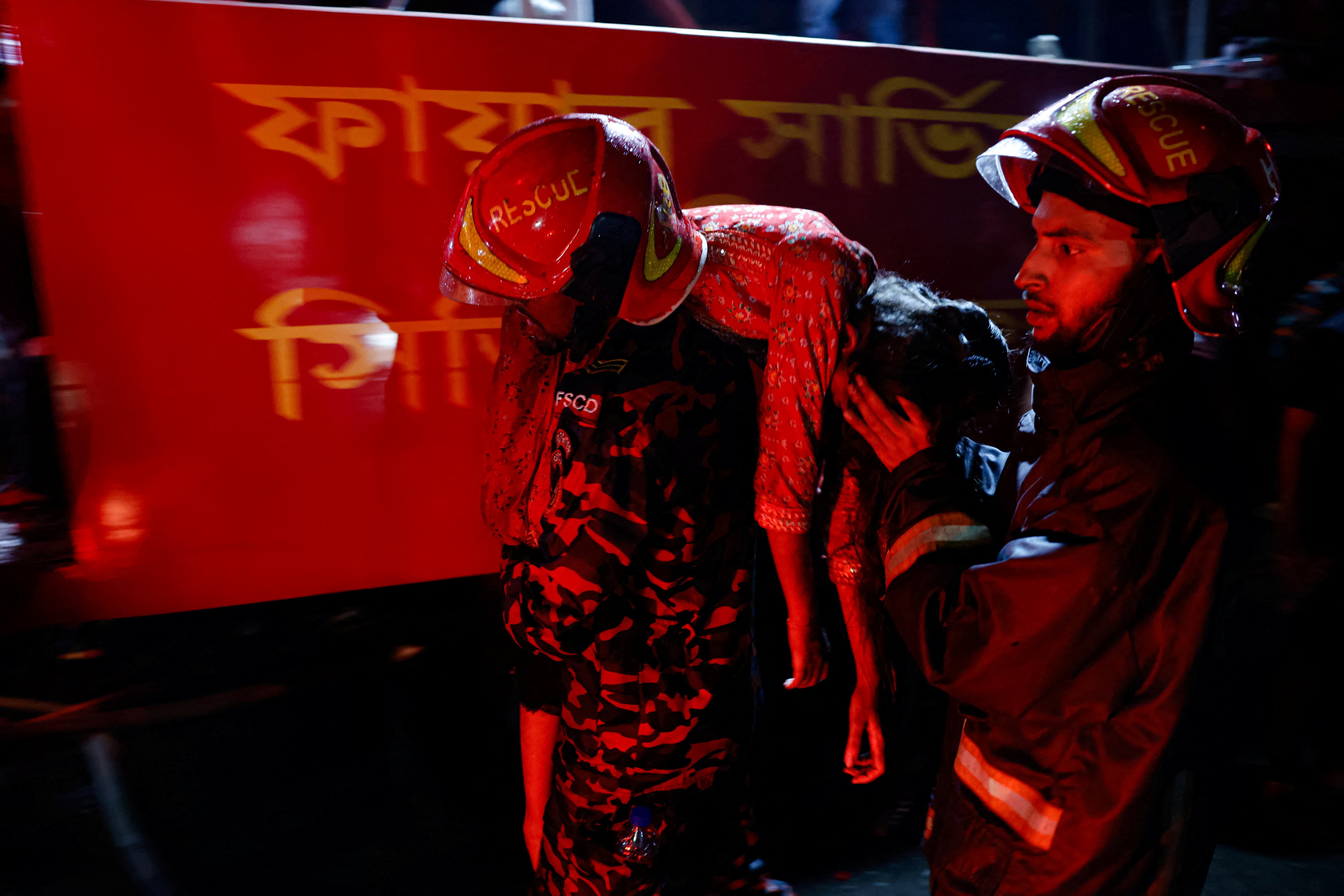 Bangladesh building fire kills at least 43, injures dozens - ABC News