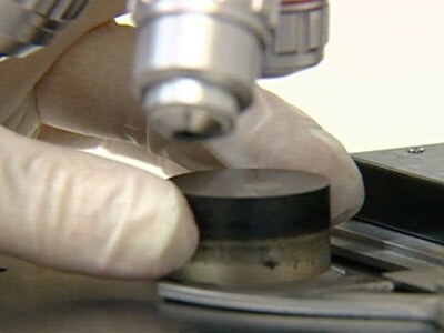'World's fastest' microscope helps solve murders - ABC News