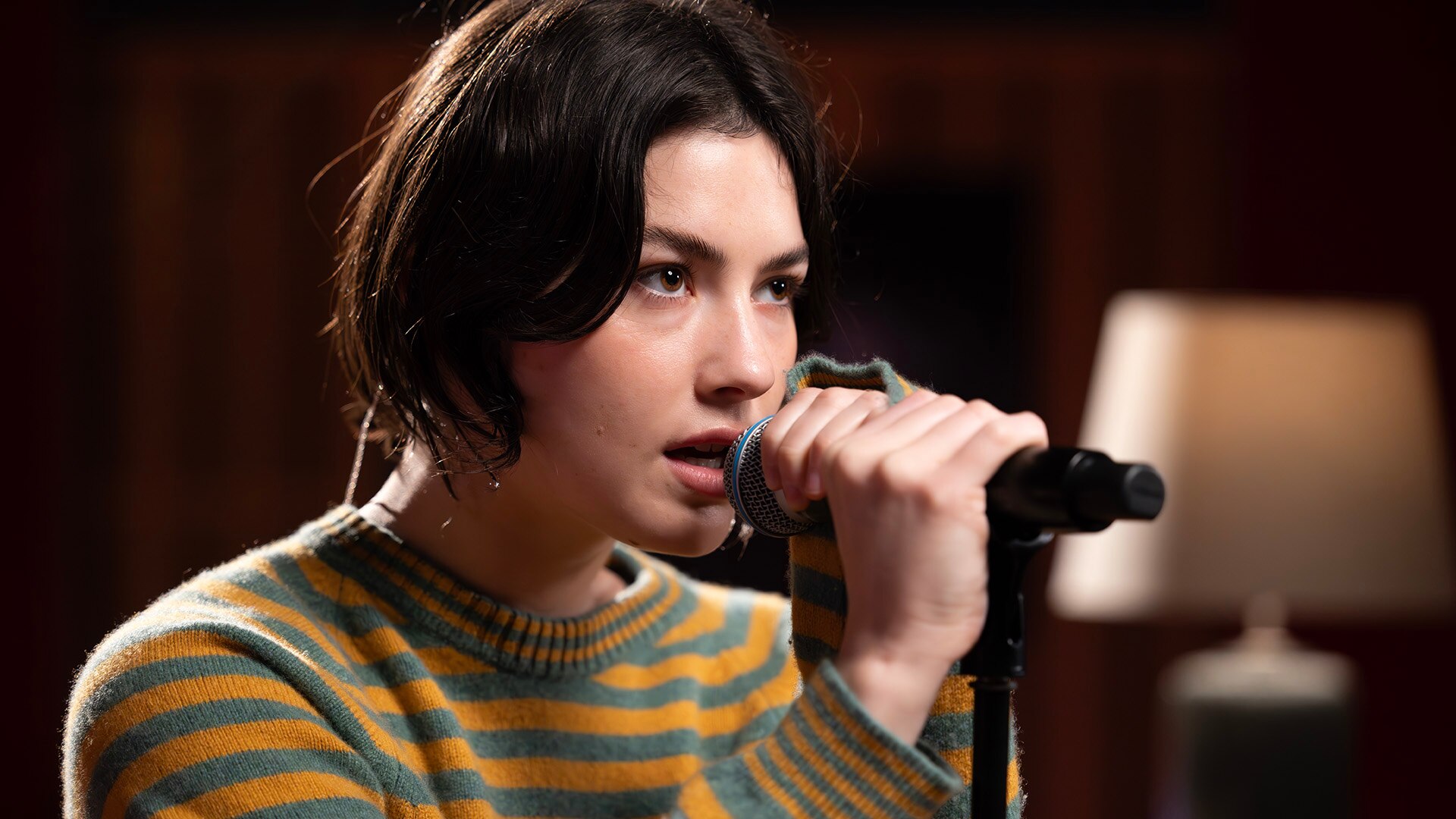 Gracie Abrams covers Ethel Cain's American Teenager for Like A Version ...