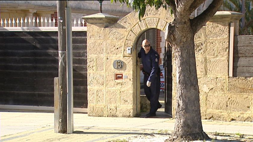 Police find ammunition during bikie raid - ABC News