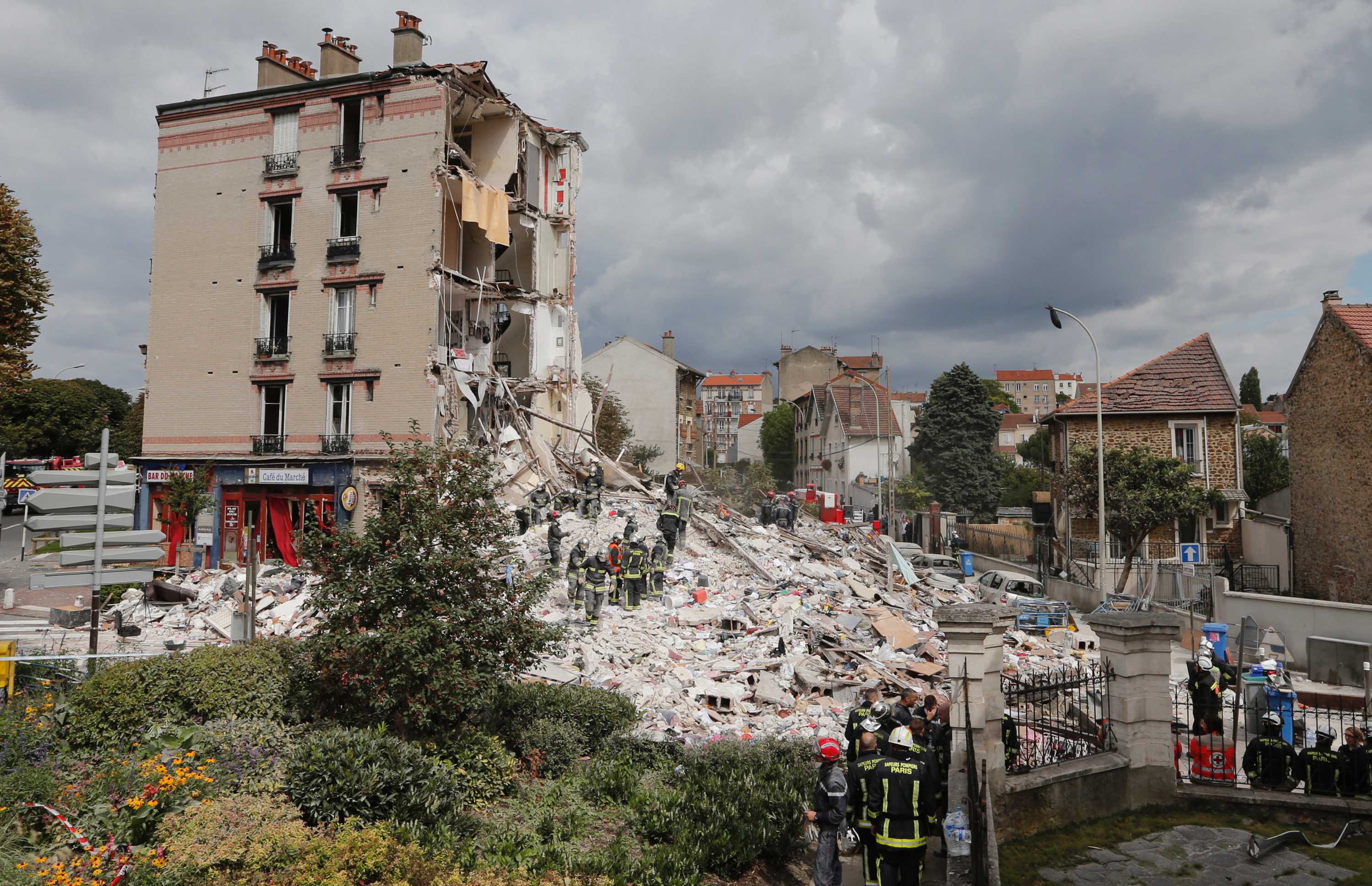 Paris building explosion: Six killed as apartment building in Rosny ...