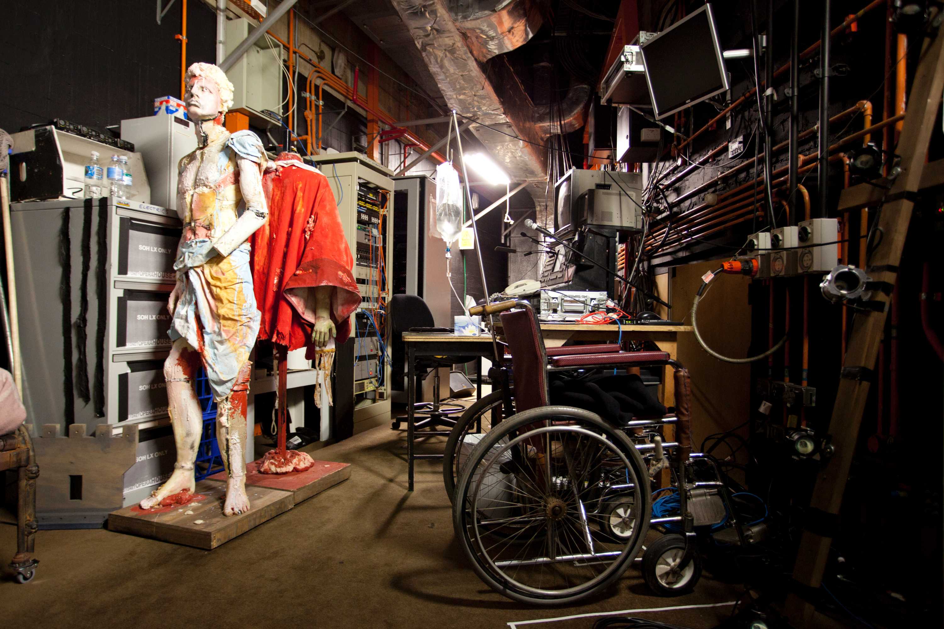 Sydney Opera House dressing rooms, costumes and gossip on show during ...