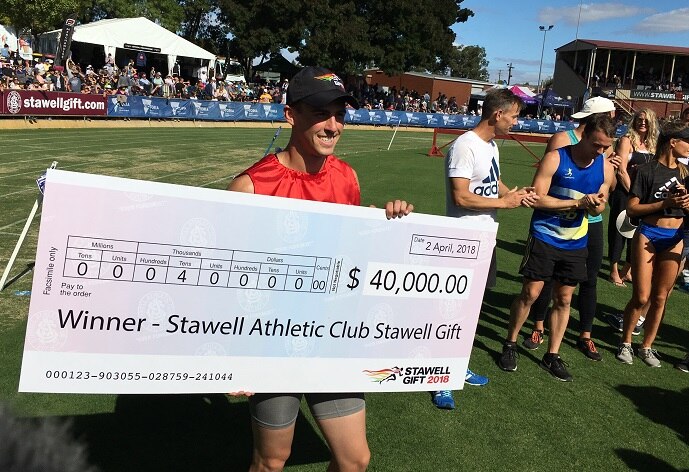 Stawell Gift: A case of sixth-time lucky for Victorian-based Tasmanian ...