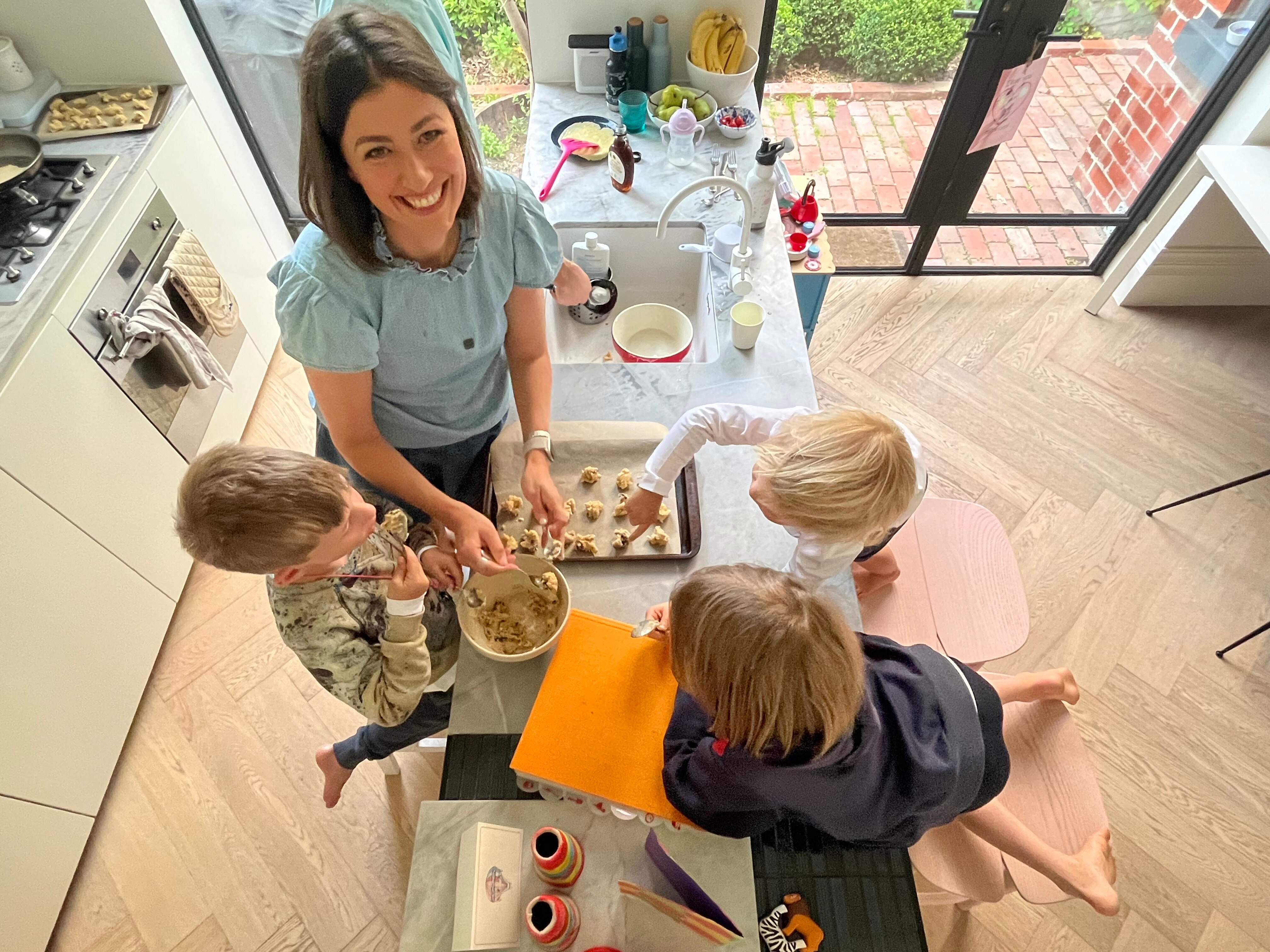 Bronwen Bock and Lucy Bradlow want to become Australia's first job ...