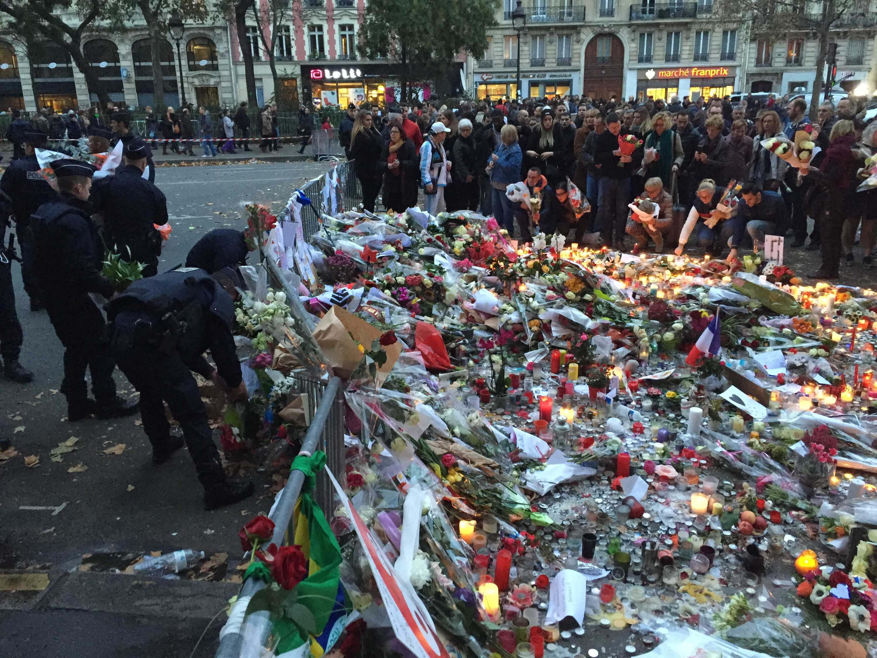 Paris attacks: Despite the signs of normality, French capital is still ...