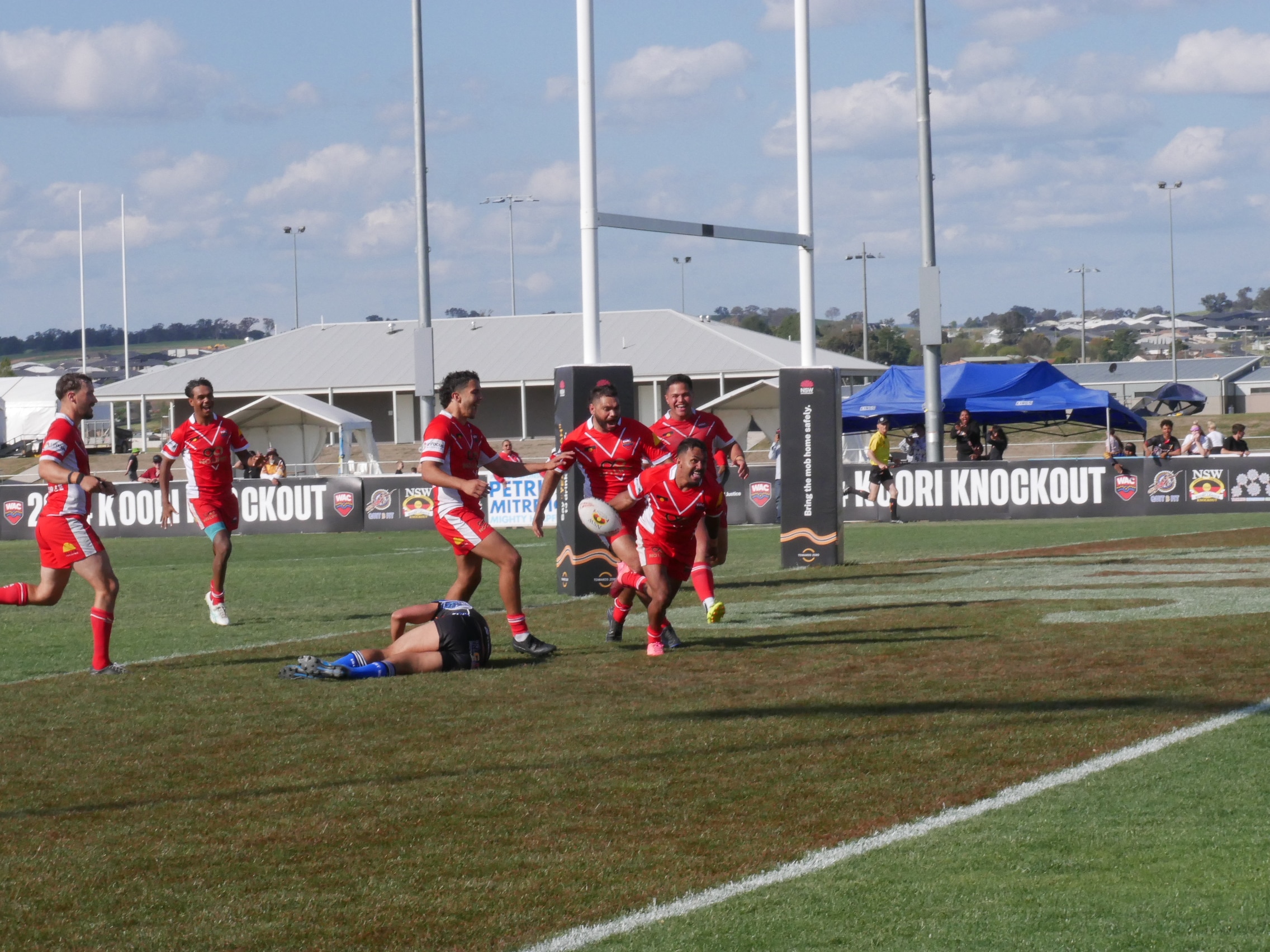 Redfern All Blacks, Walgett Aboriginal Connection win 52nd Koori Knockout titles - ABC News
