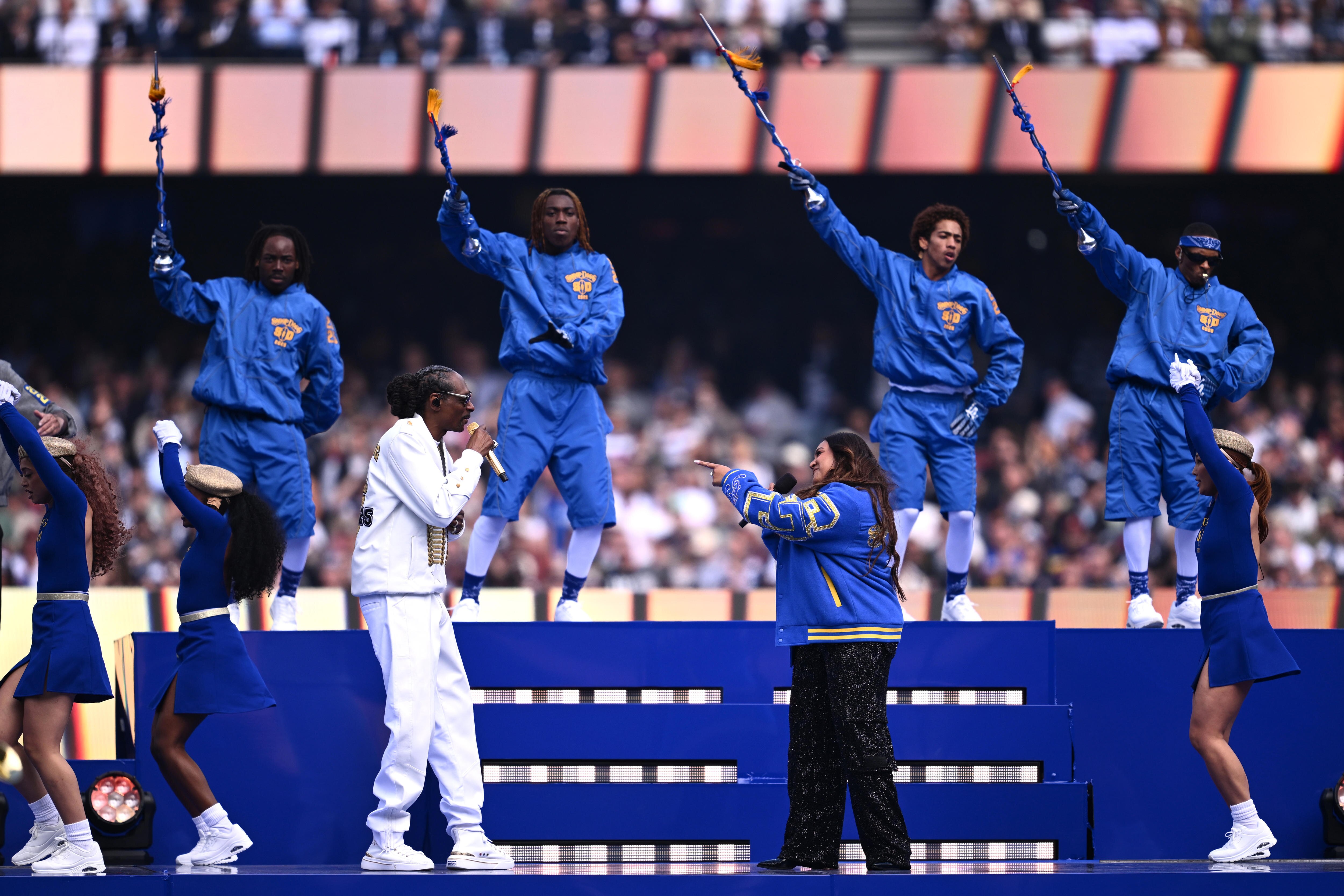 Snoop Dogg, Baker Boy and Tash Sultana star in AFL grand final ...