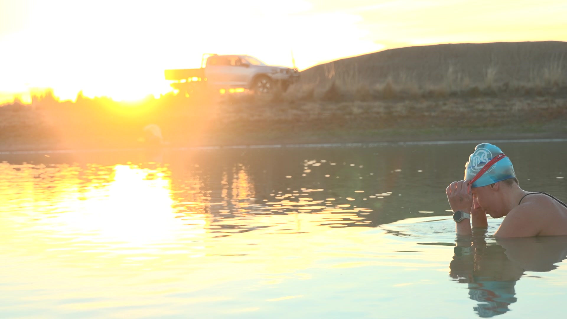Bush Swimmer: Training for open water marathon - ABC News