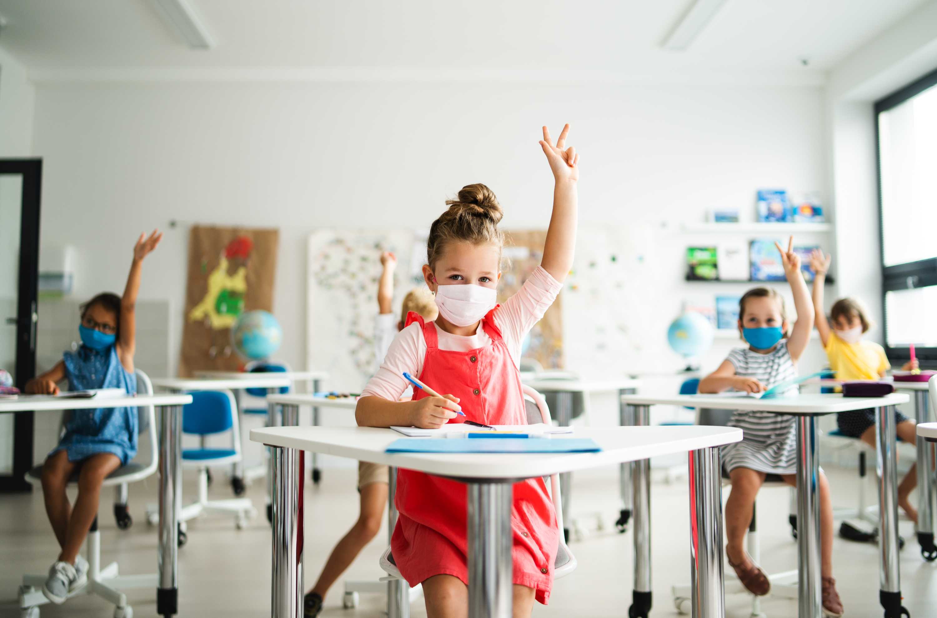 Keeping students safe during another COVID wave - ABC listen