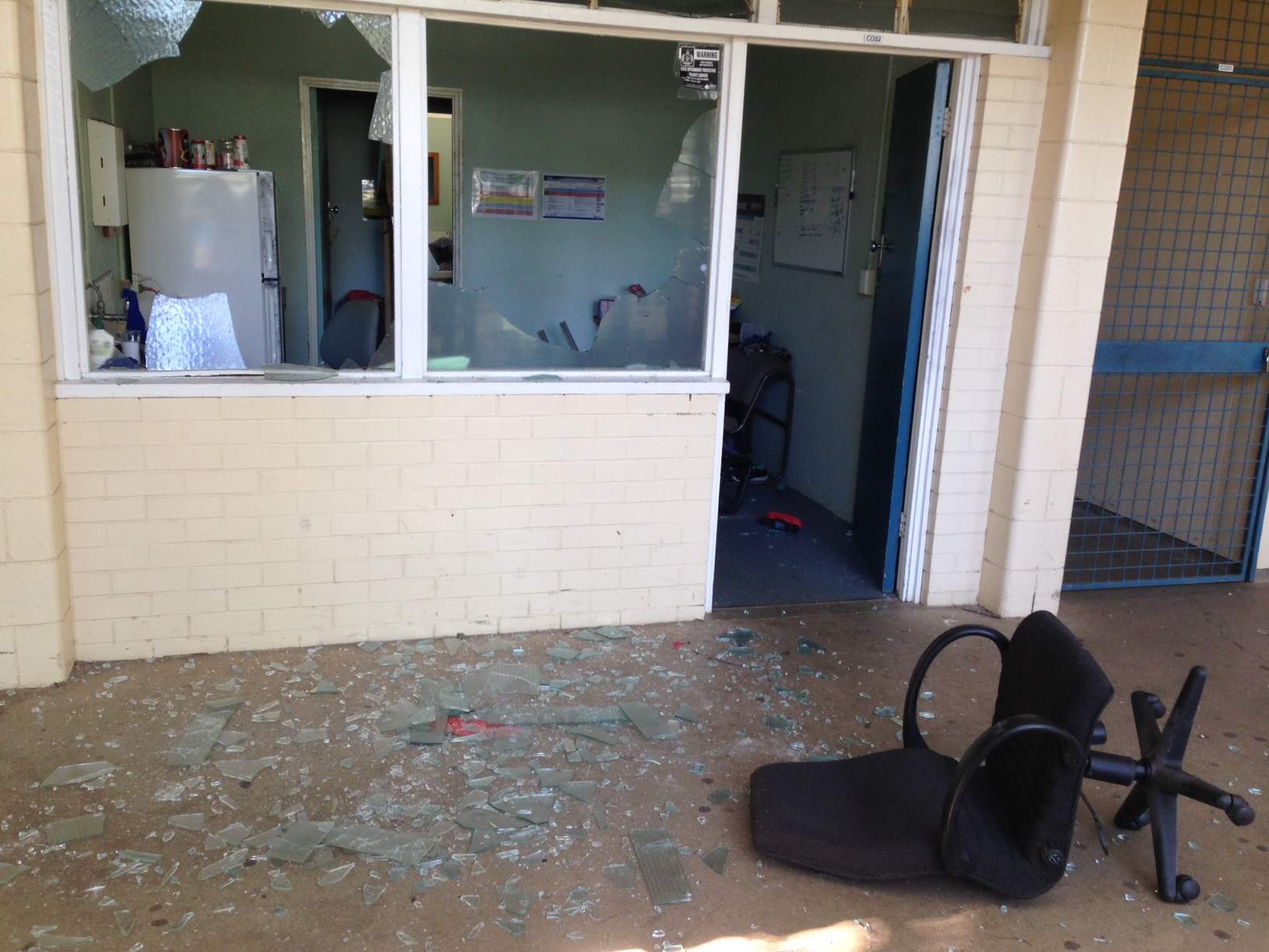 Four teenagers allegedly use metal bars and baseball bats to smash up ...