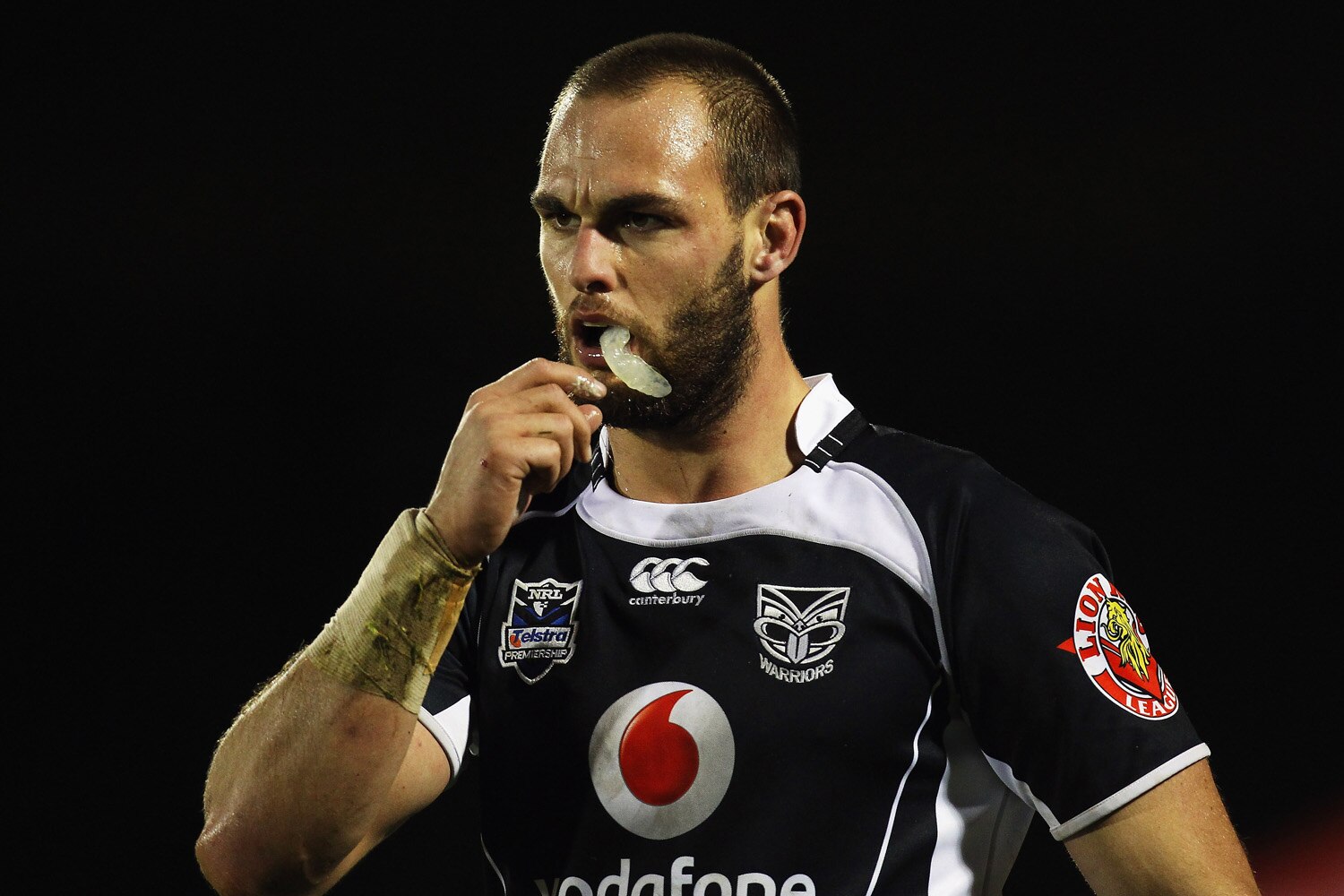 Mannering extends deal with Warriors - ABC News