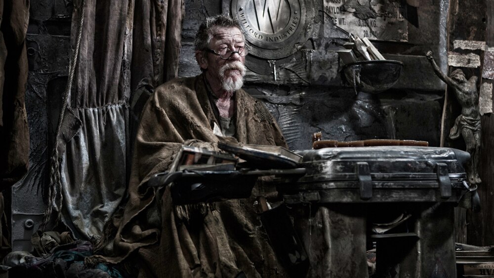 Snowpiercer Gilliam Grey Snowpiercer (2013) SPOILER FREE Review
