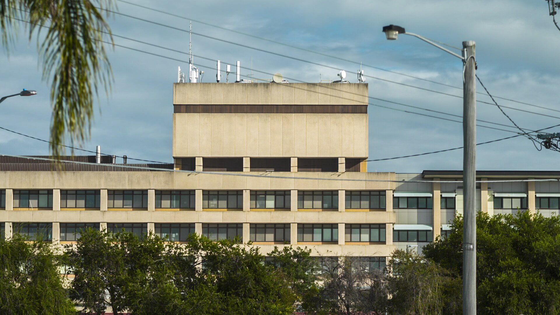 Queensland Health Ombudsman report details maternity care failures at ...