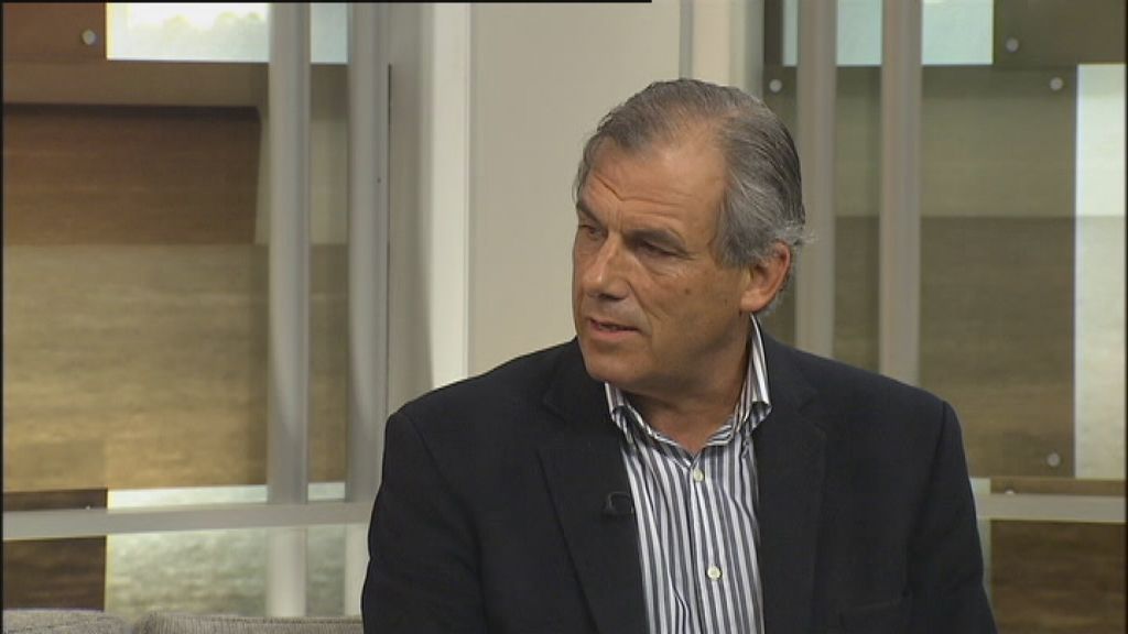 High Court rejects plain packaging challenge - ABC News