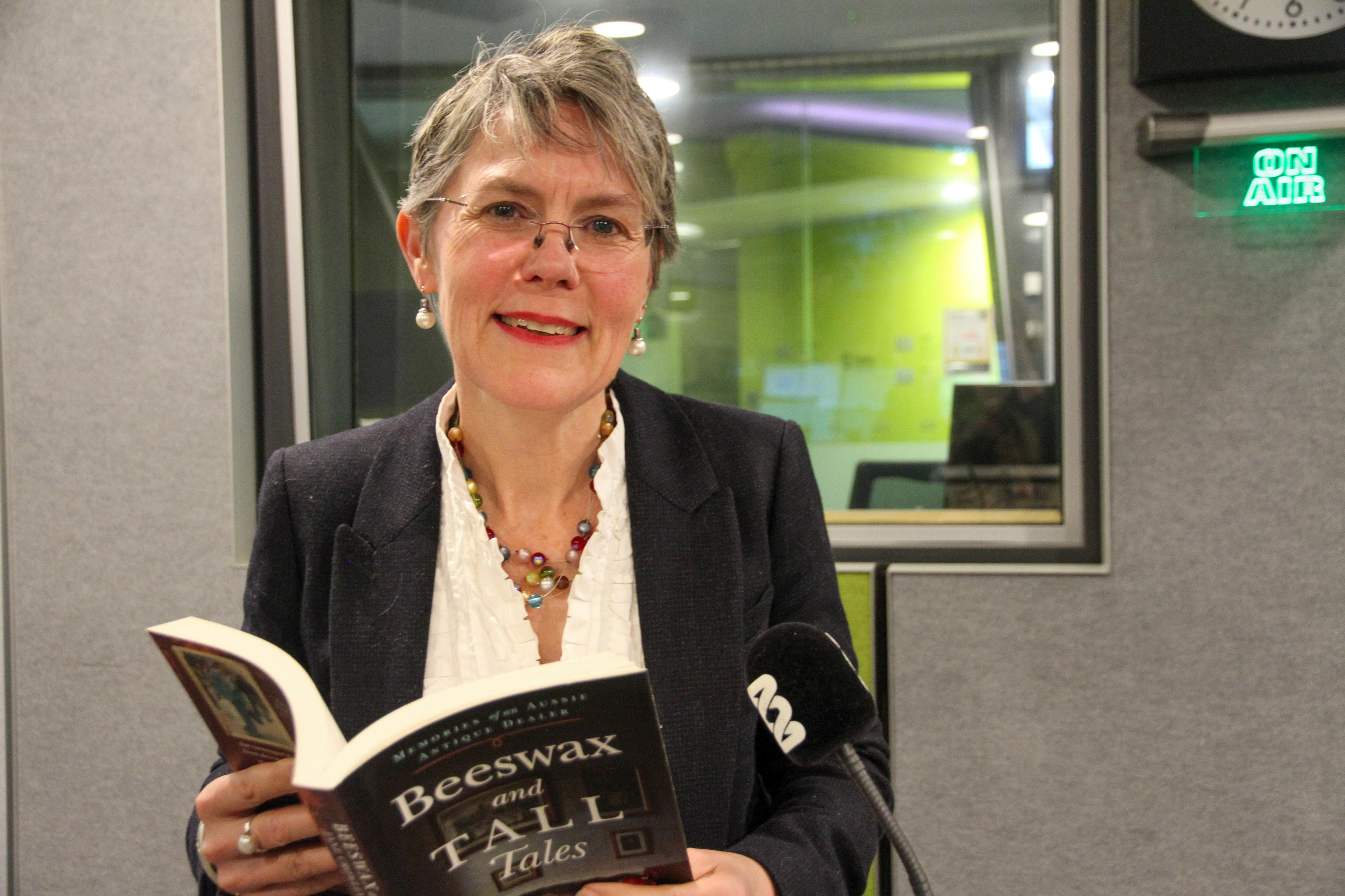 Beeswax, tall tales... and antiques: stories of Bowral's Dirty Janes - ABC Illawarra