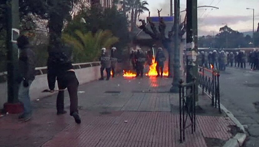 Police, protesters clash in Athens - ABC News