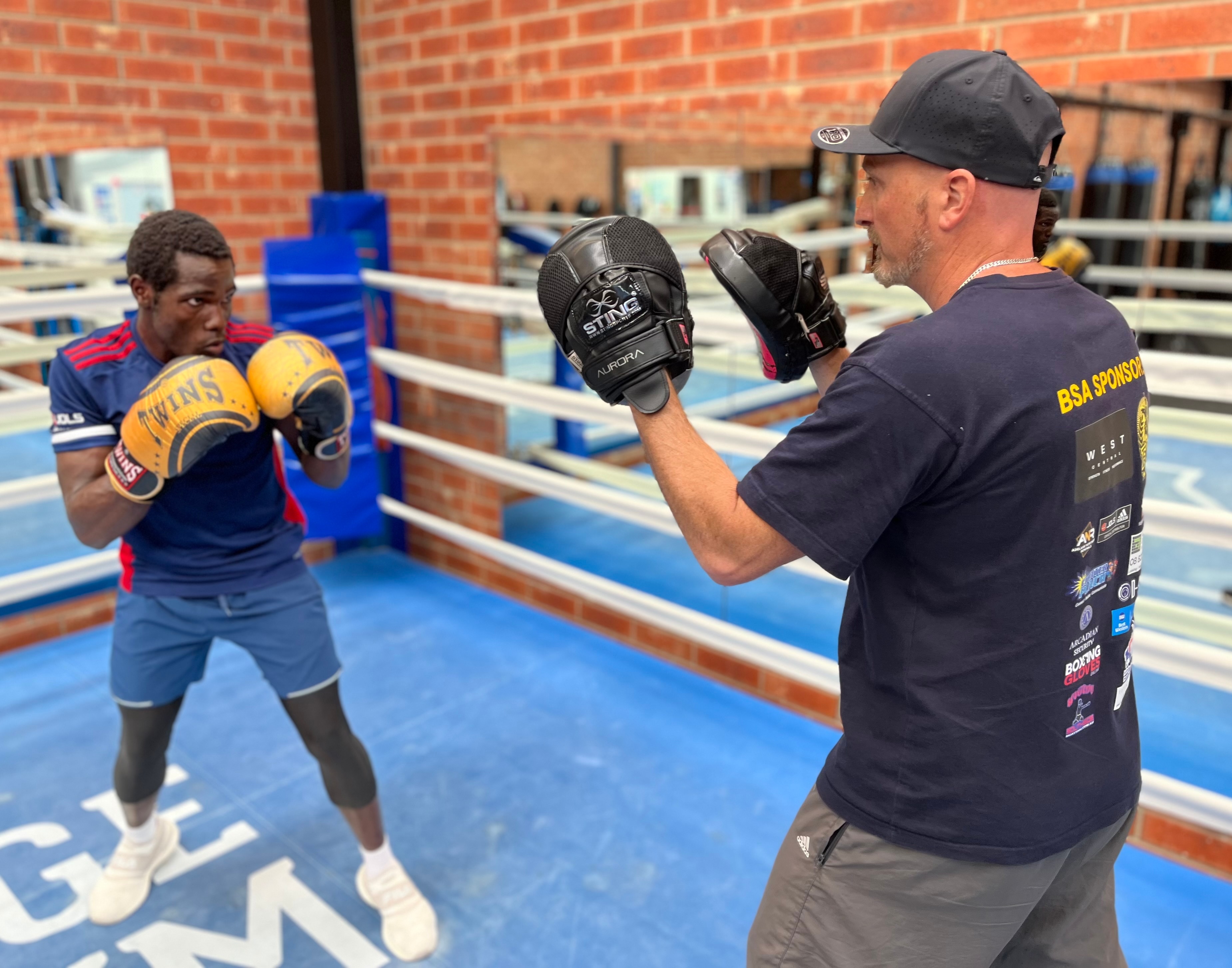 Boxer Fred Zziwa one step closer to Paris Olympics after being granted permanent visa - ABC News