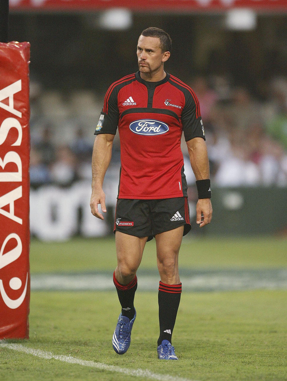 Reds send SOS to former All Black - ABC News