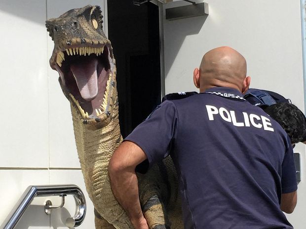 Stolen dinosaur found on top of Mount Coolum - ABC News