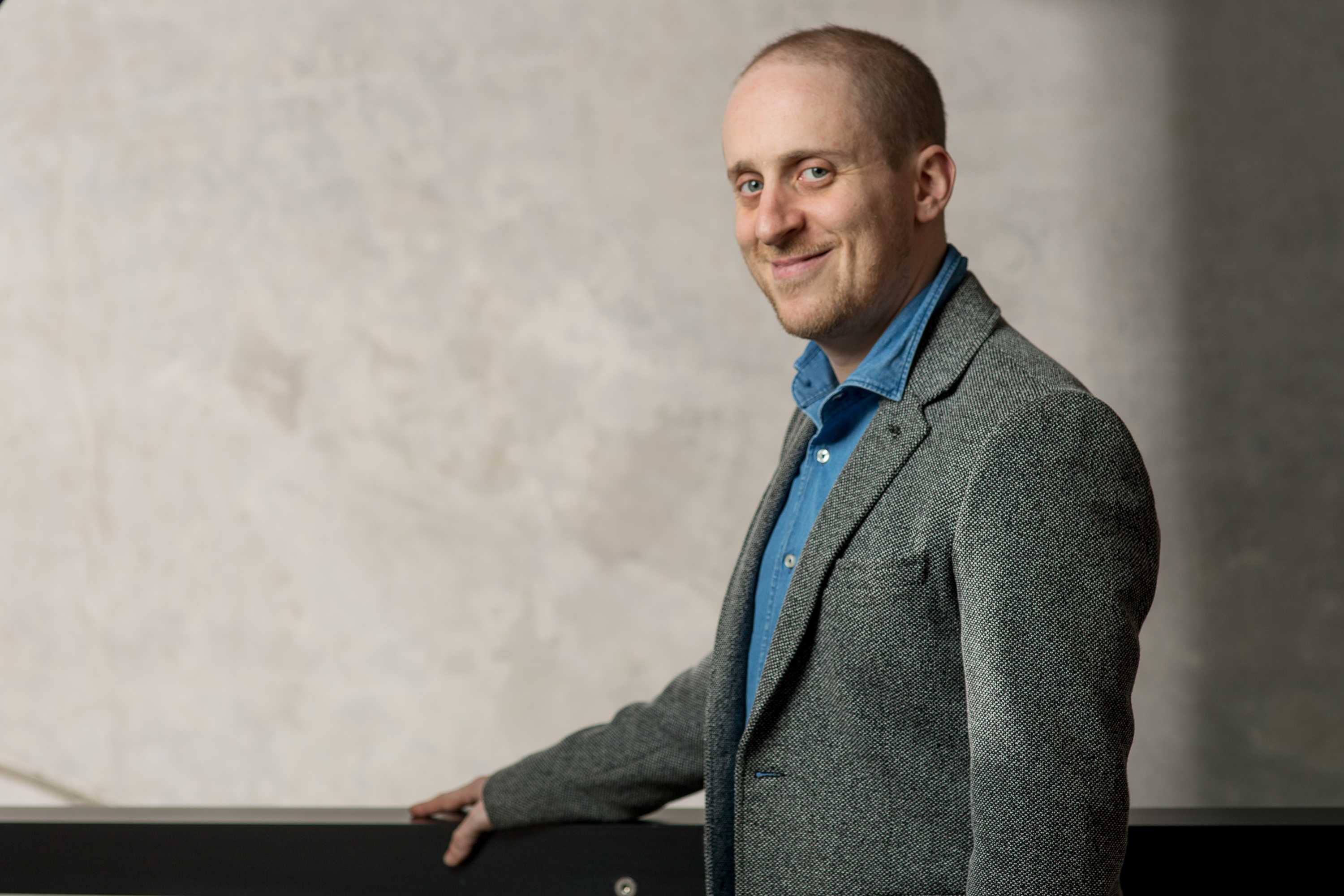 Australian pianist Simon Tedeschi - ABC listen