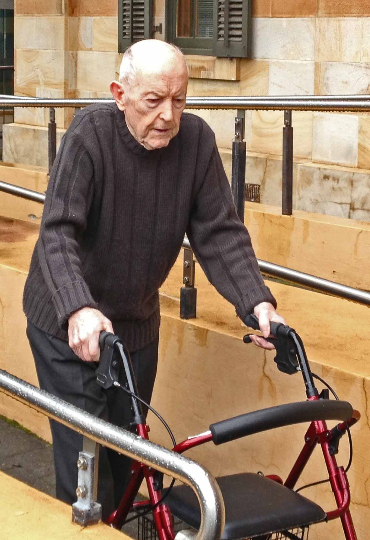 Elderly man Daniel Dunn, who killed wife with hammer, to be released to ...