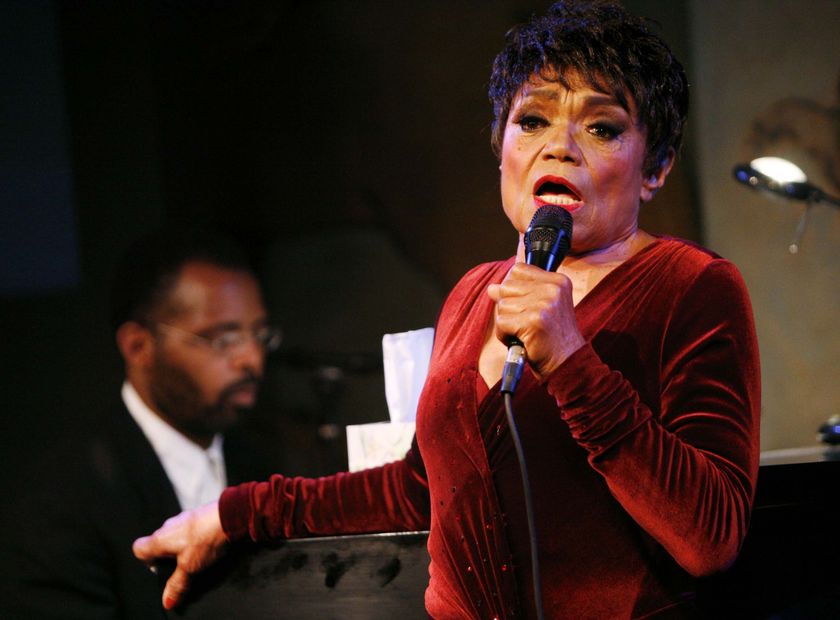 American singer Eartha Kitt dies at 81 - ABC News