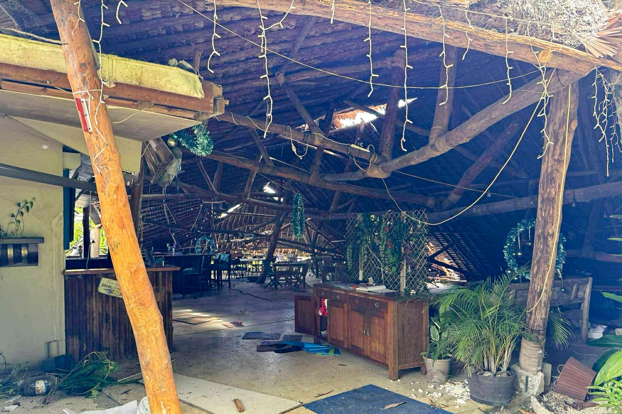 Australia sends 'immediate' search and rescue assistance to Vanuatu ...