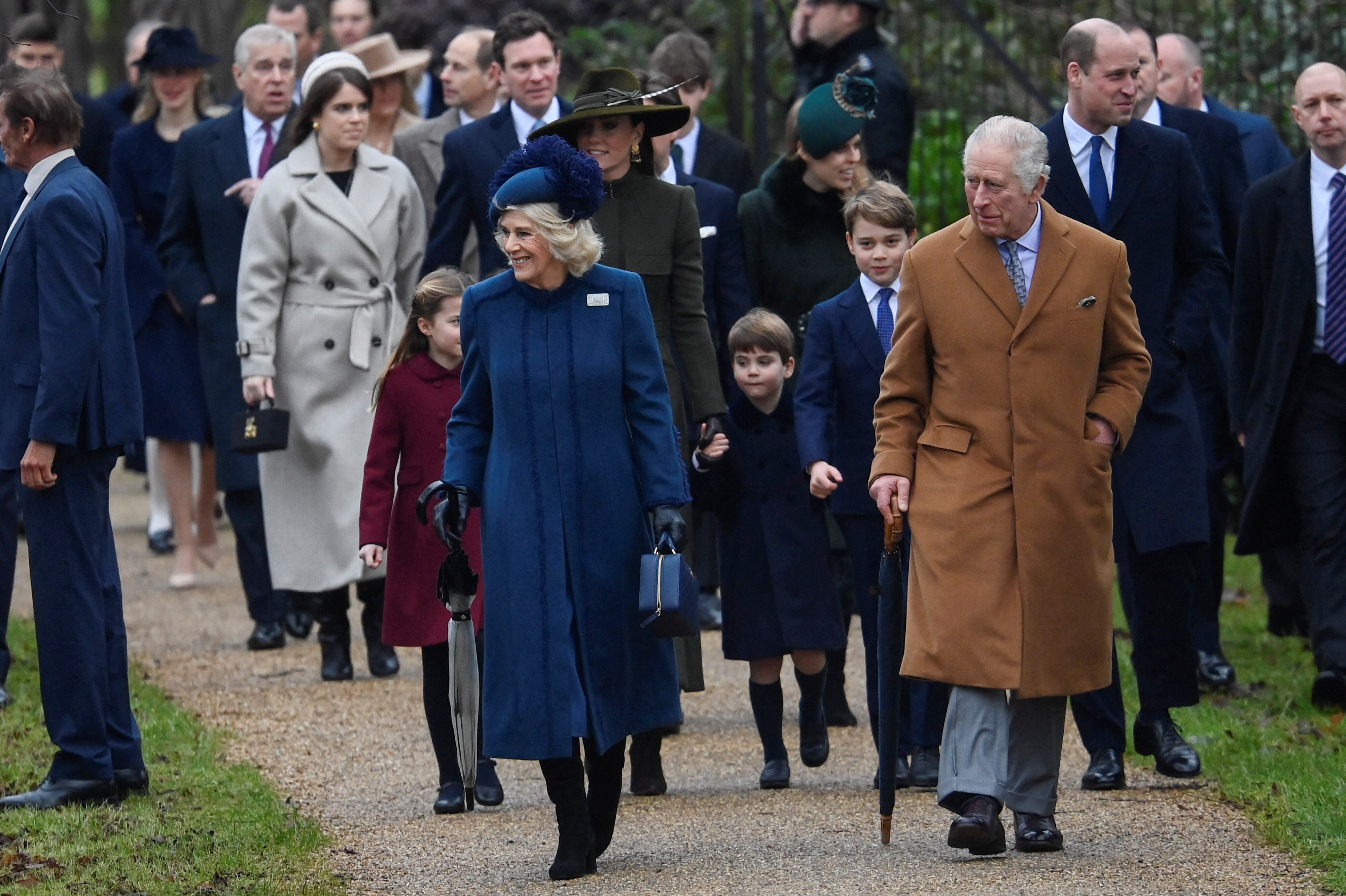 King Charles echoes Queen Elizabeth's words as he gives first Christmas ...