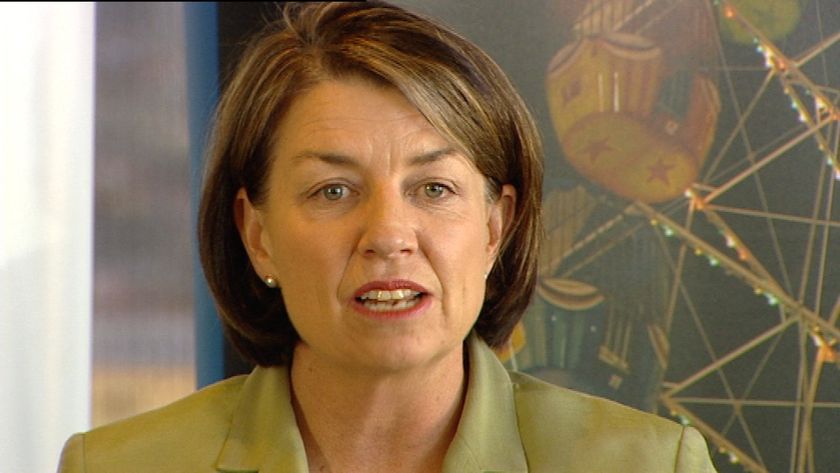 QER calls for Govt meeting over shale oil mine ban - ABC News