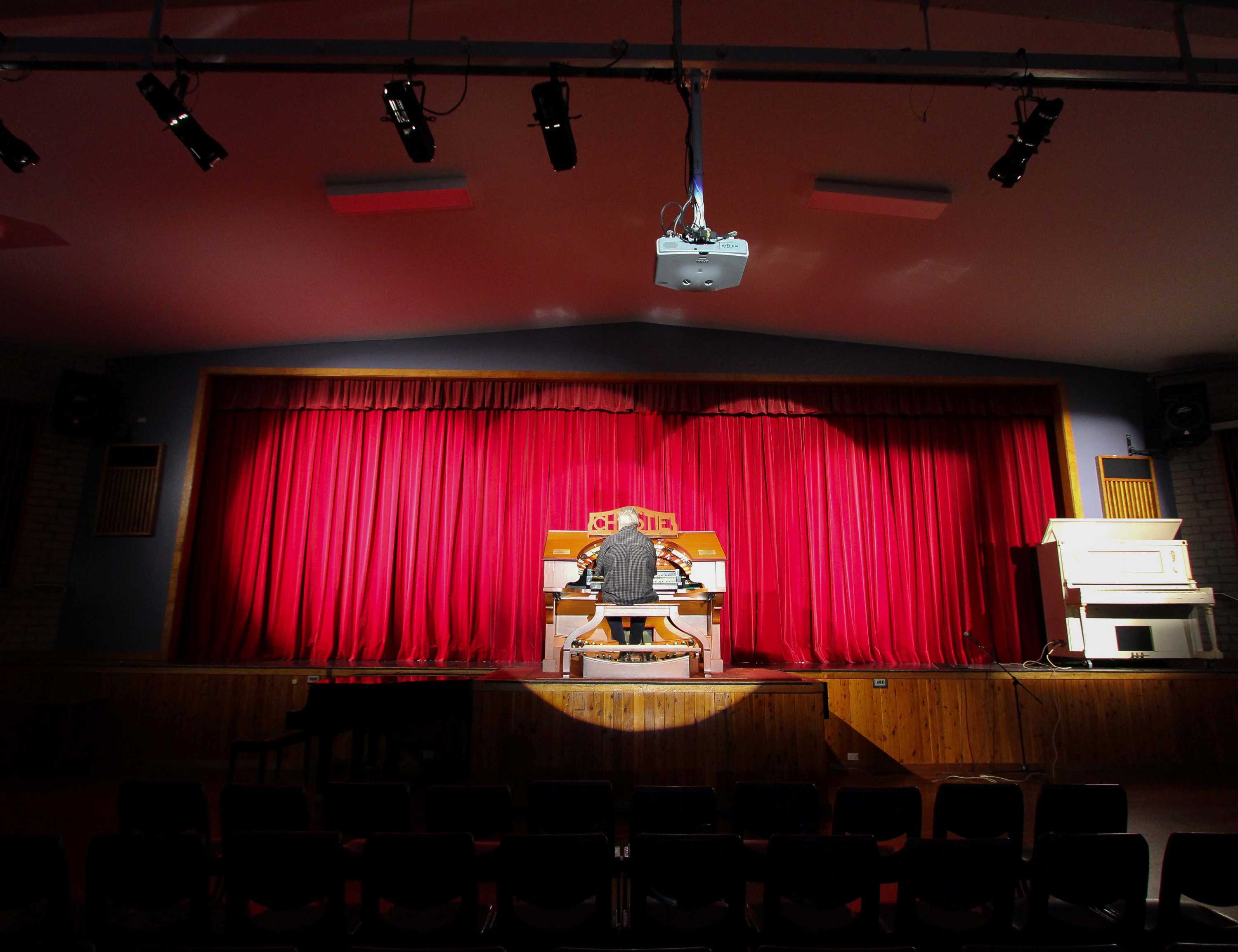 Keeping the music alive: Brisbane's secret organ - ABC News