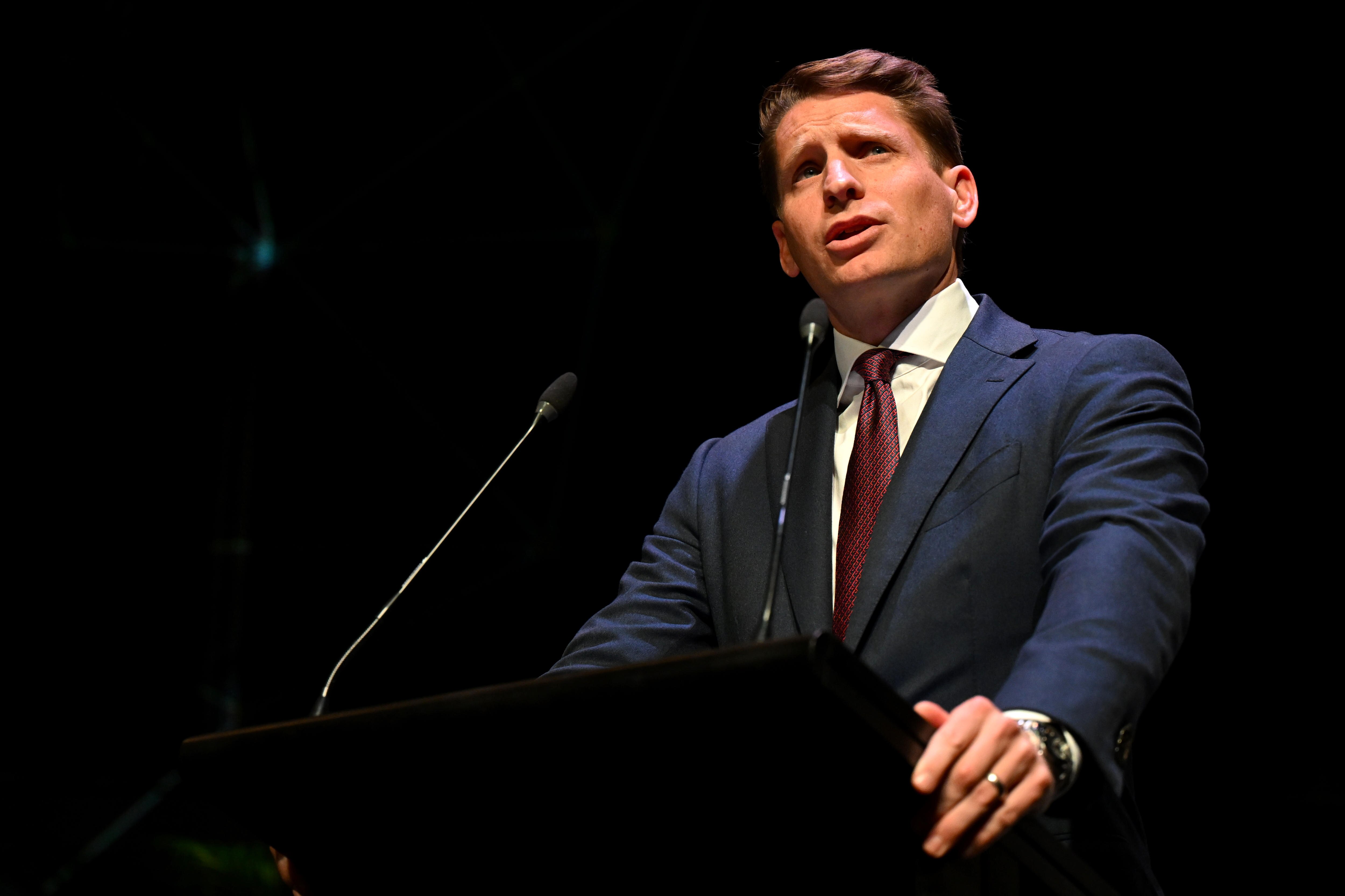 Andrew Hastie to quit the Liberal front bench if the party stays with ...