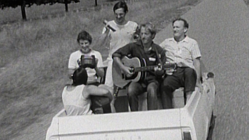 Australia's first folk festival - ABC News
