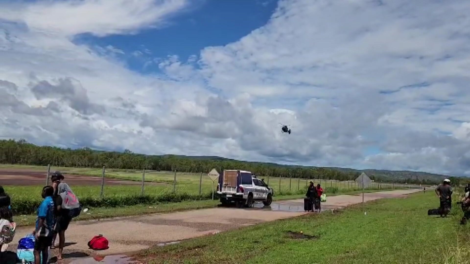 Helicopters arriving to evacuate residents from Daly River - ABC News