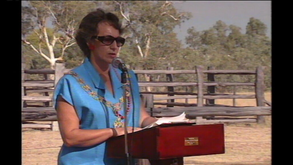 Tributes for first woman mayor of Alice Springs - ABC News