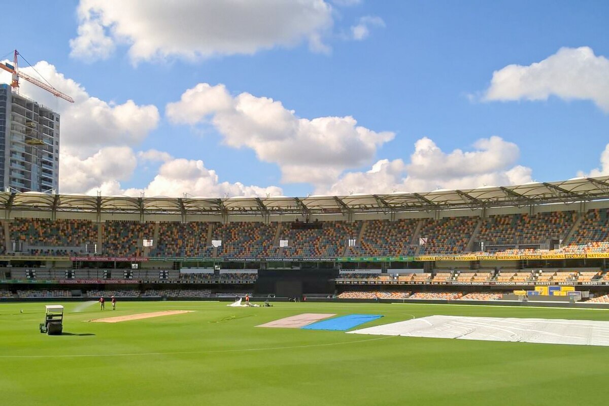 Creating the perfect Gabba pitch for the 2016/17 cricket season - ABC News