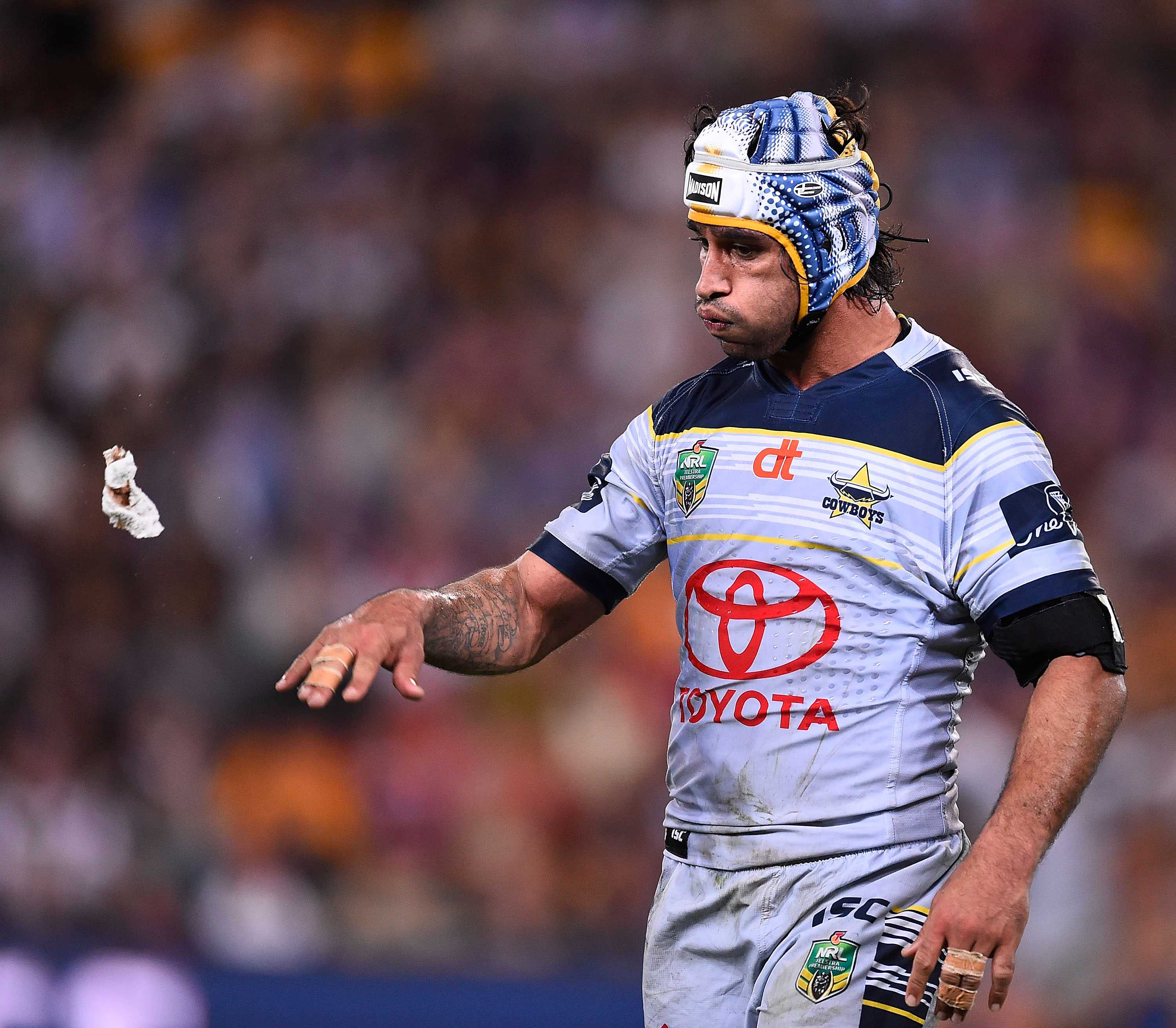 Johnathan Thurston unimpressed by 'scared' referees as Melbourne Storm ...