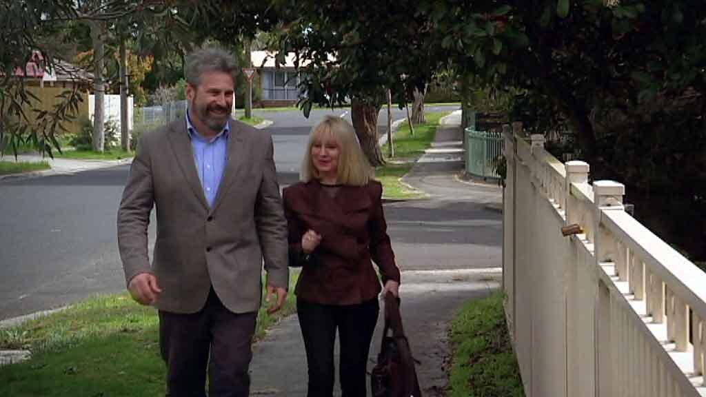 Vietnam War Christmas concert leads Adelaide entertainer on journey to ...