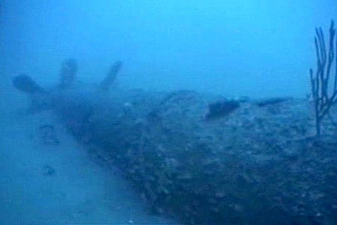 Divers to explore WWII submarine wreck - ABC News