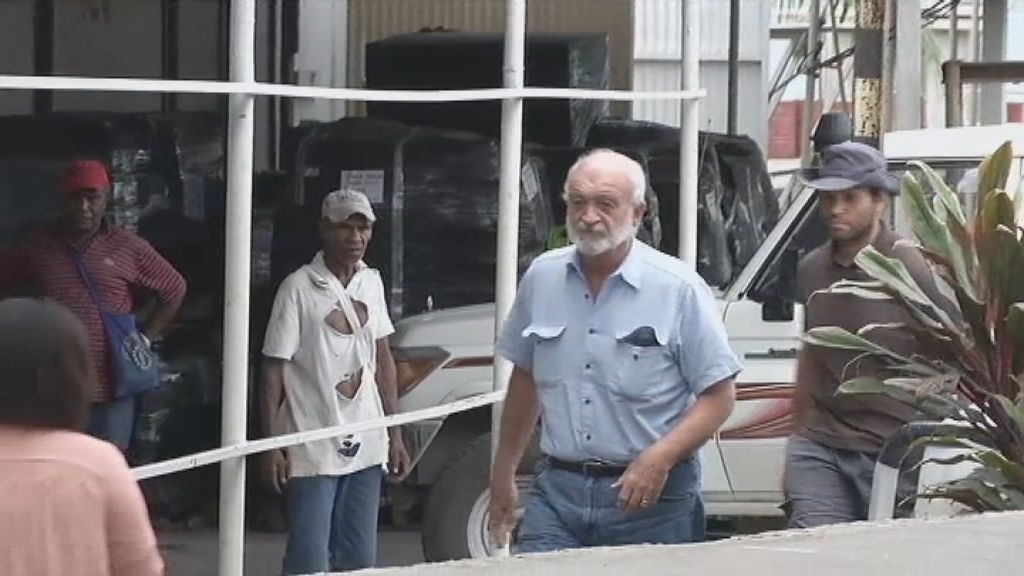 PNG police arrest Peter Sharp over sinking of ferry Rabaul Queen - ABC News