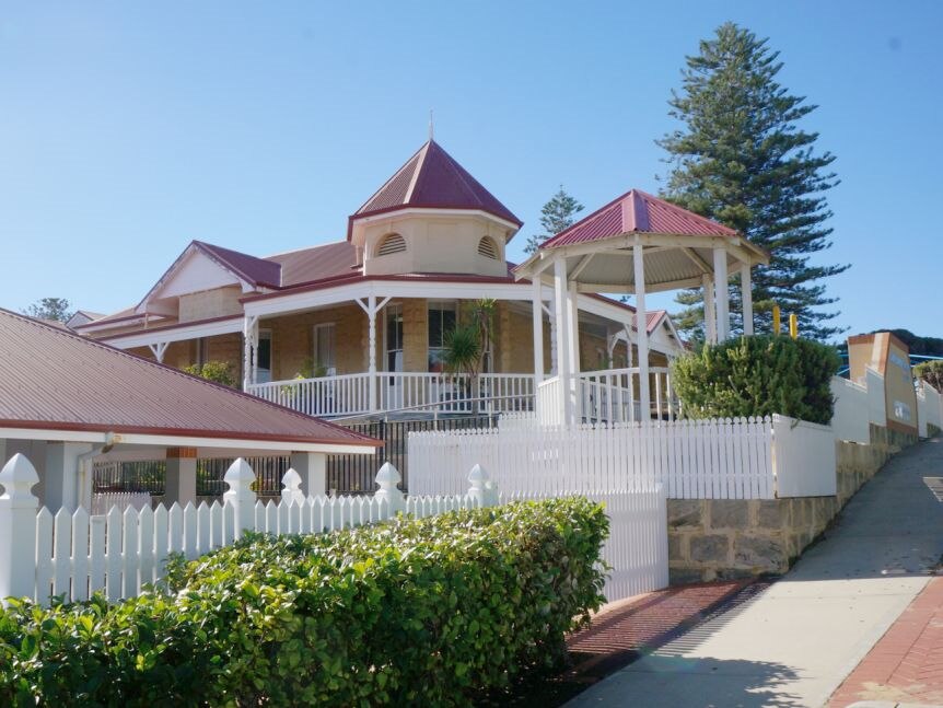Petition to save disability support service Lady Lawley Cottage - ABC ...