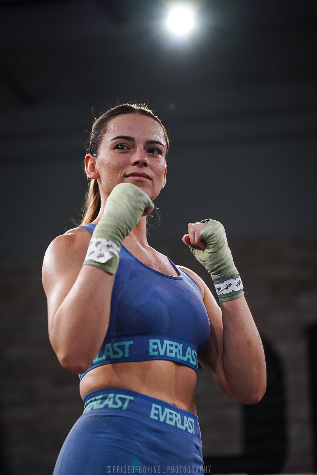 Aussie women fight a path from backyard Gold Coast shed to world boxing ...