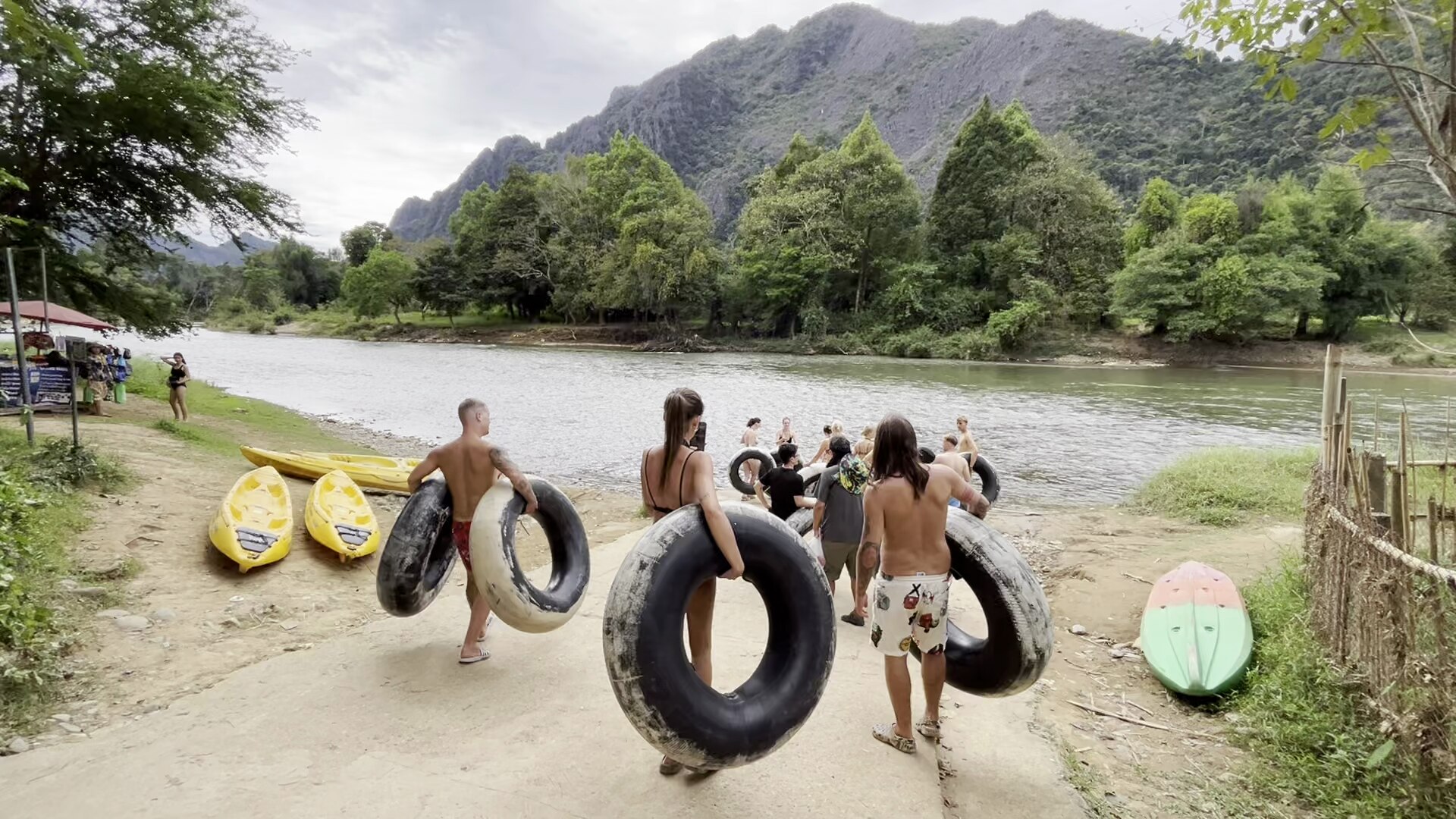 Vang Vieng backpacker hostel implicated in Laos methanol deaths set to ...