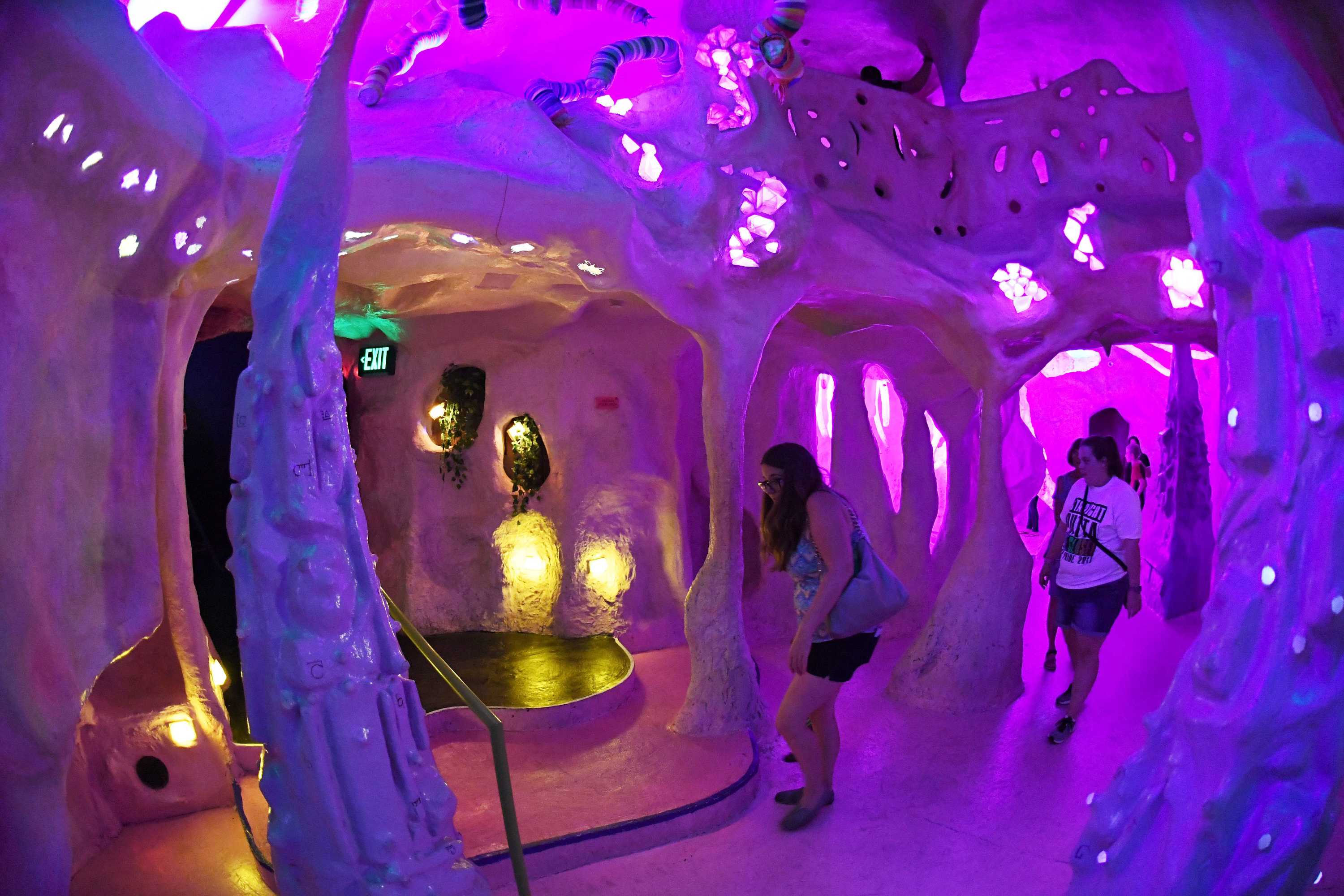 Game of Thrones author George RR Martin bankrolled a theme park. Its ...