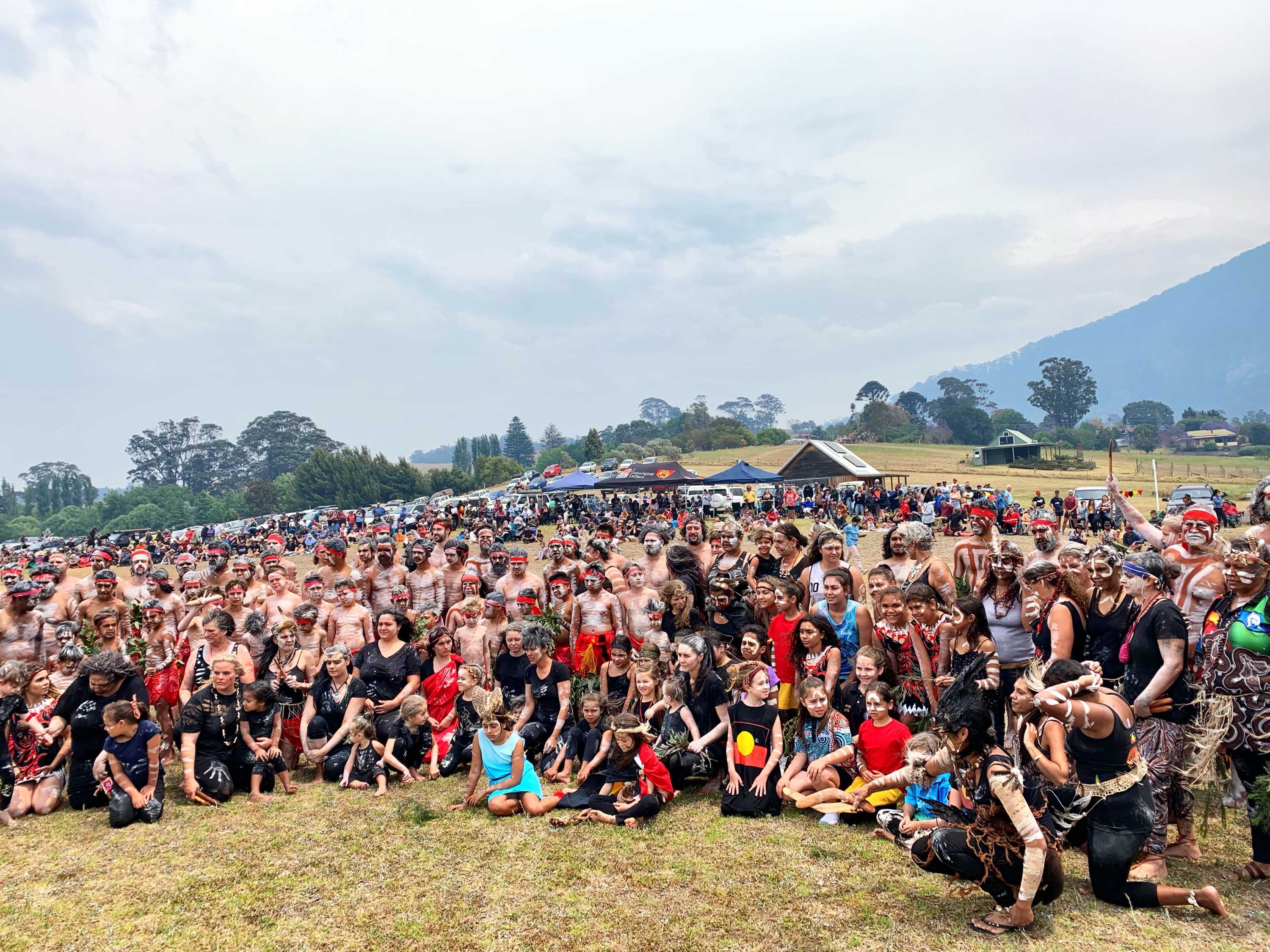 Yuin nation dances for past, present and future - ABC listen