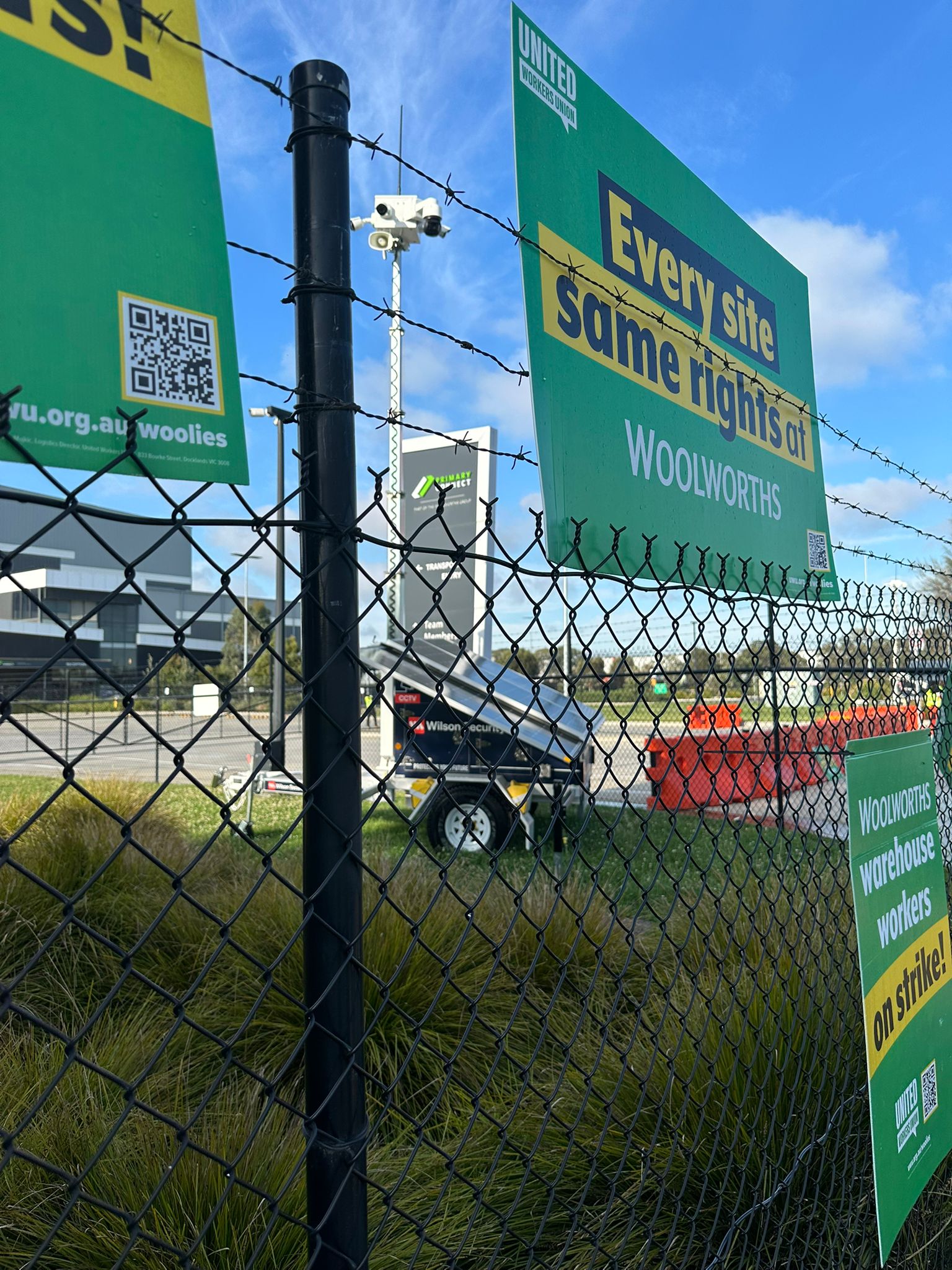 United Workers Union: Woolies staff are being turned into robots - ABC ...