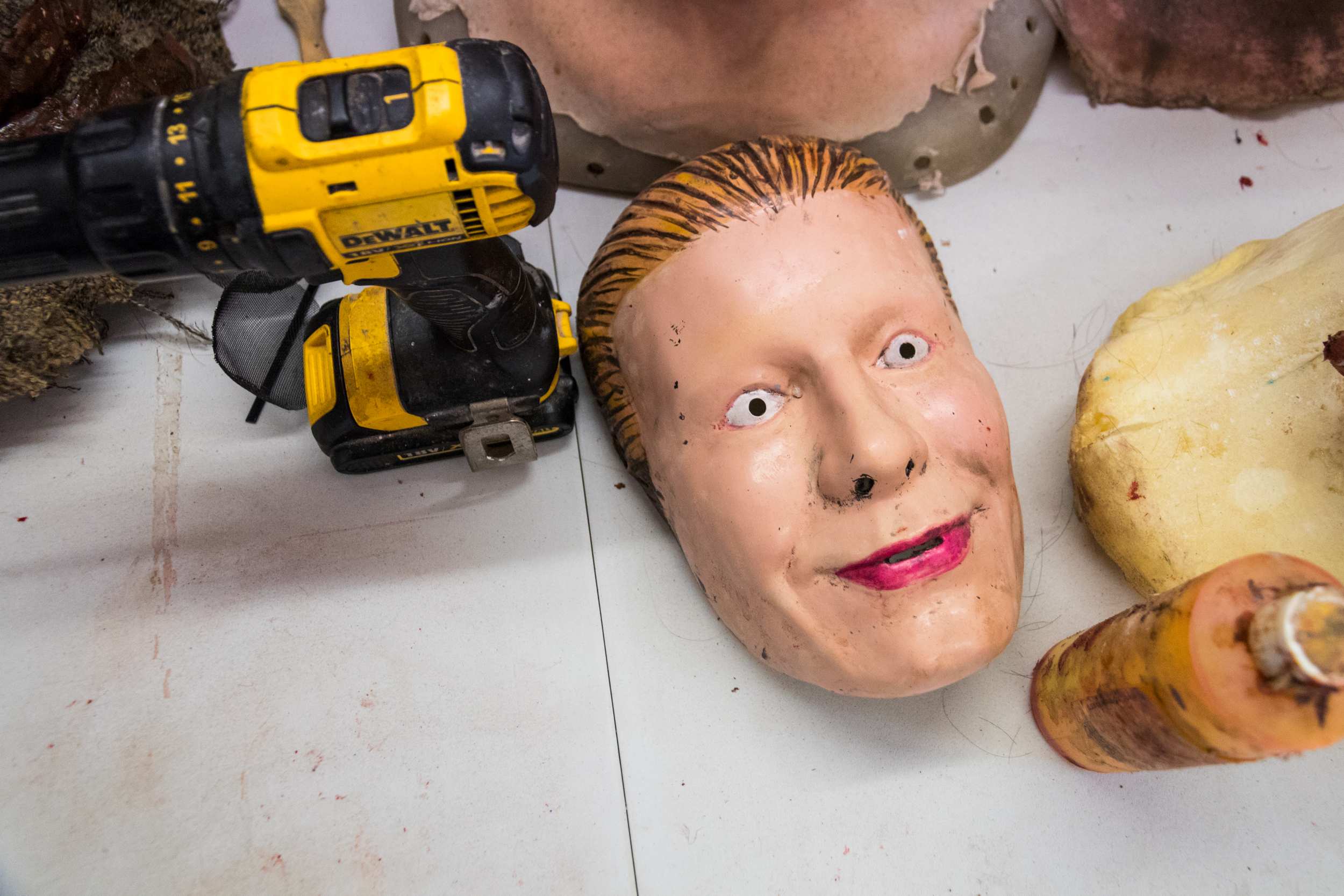 The dying art of blood and guts: Inside a horror movie's gore ...